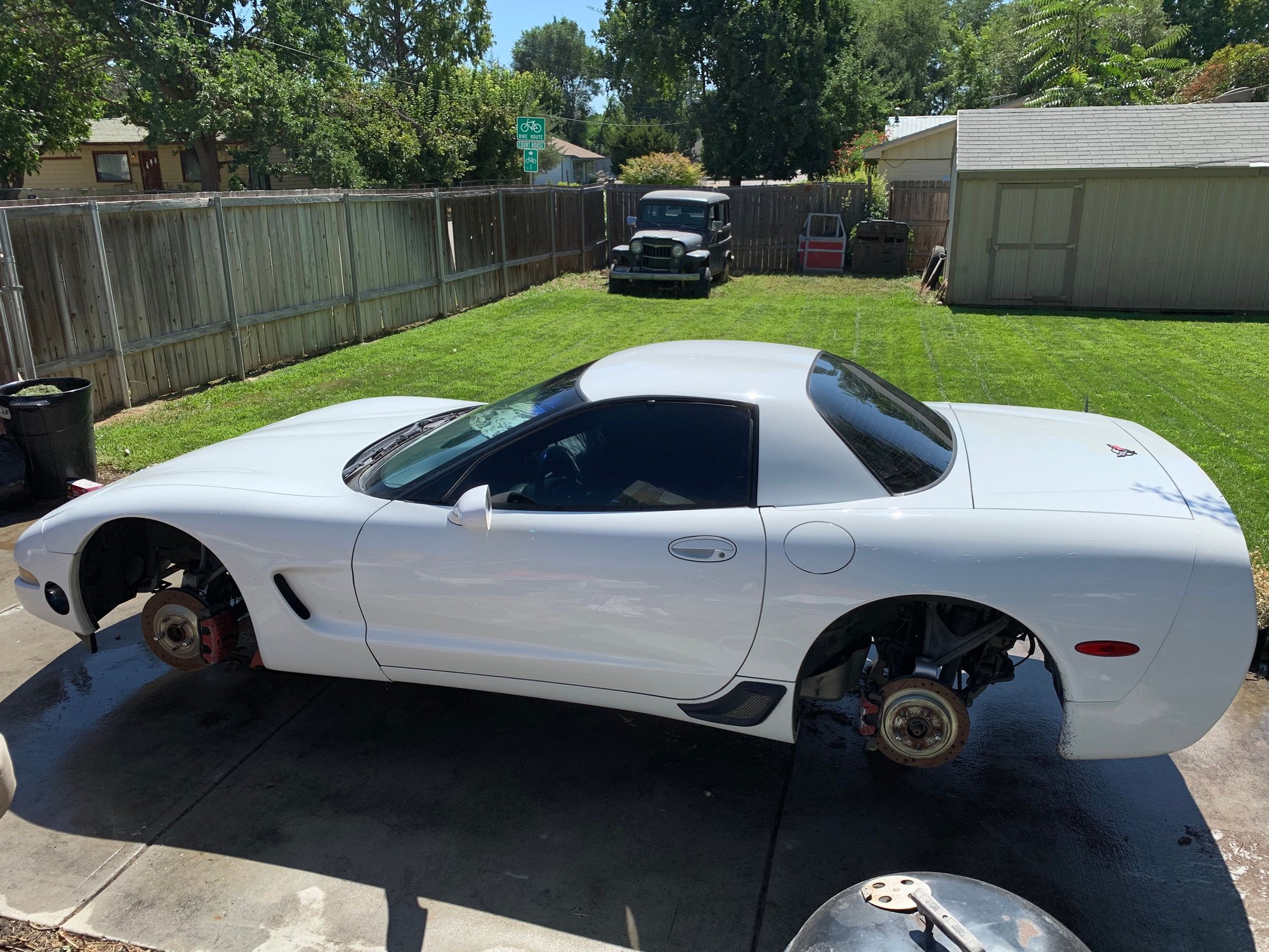 FS (For Sale) 1999 Arctic white c5 corvette. Project car. $5,800 ...