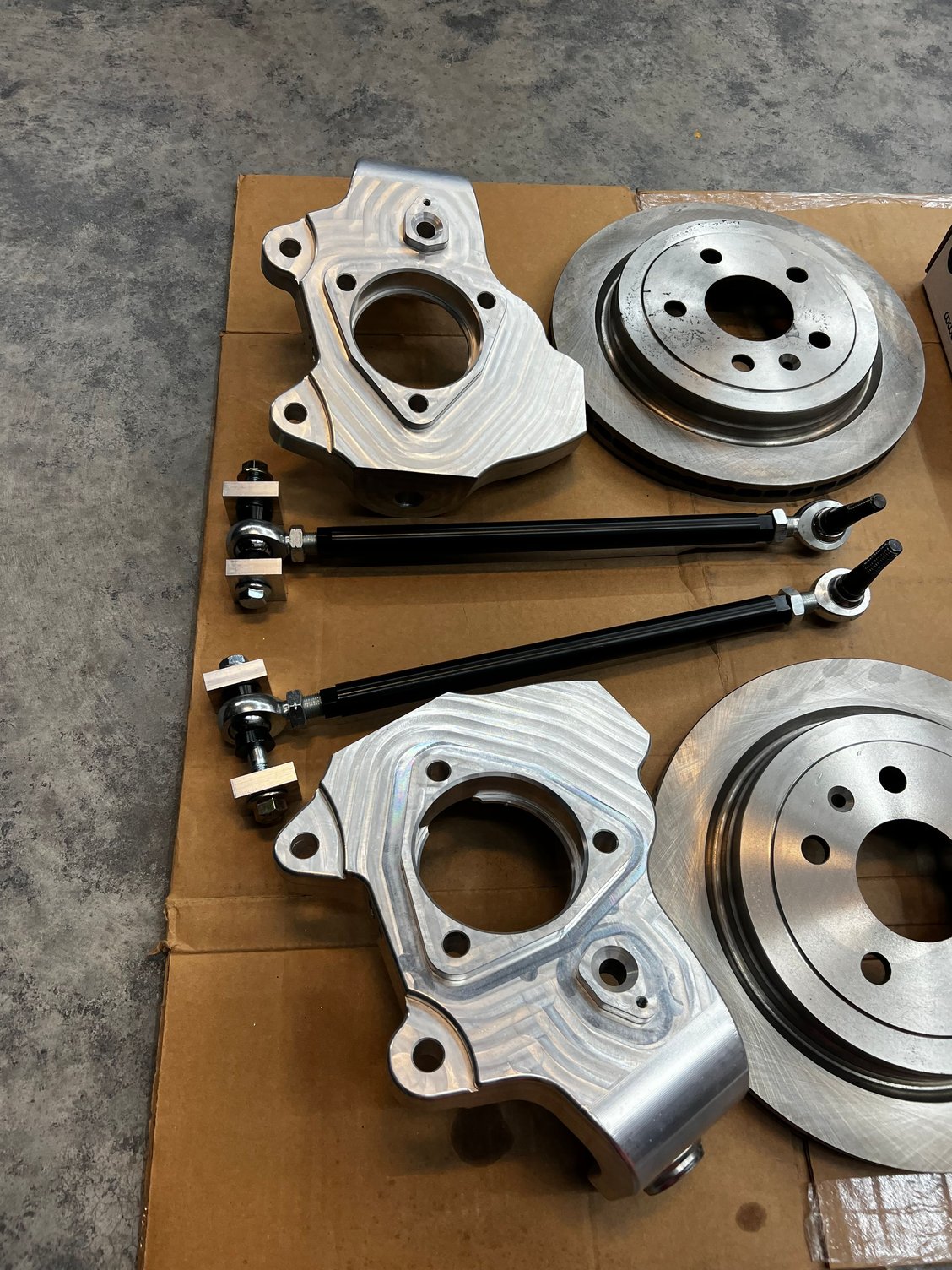 FS (For Sale) Lg motorsports c7 17" conversion kit / red ...