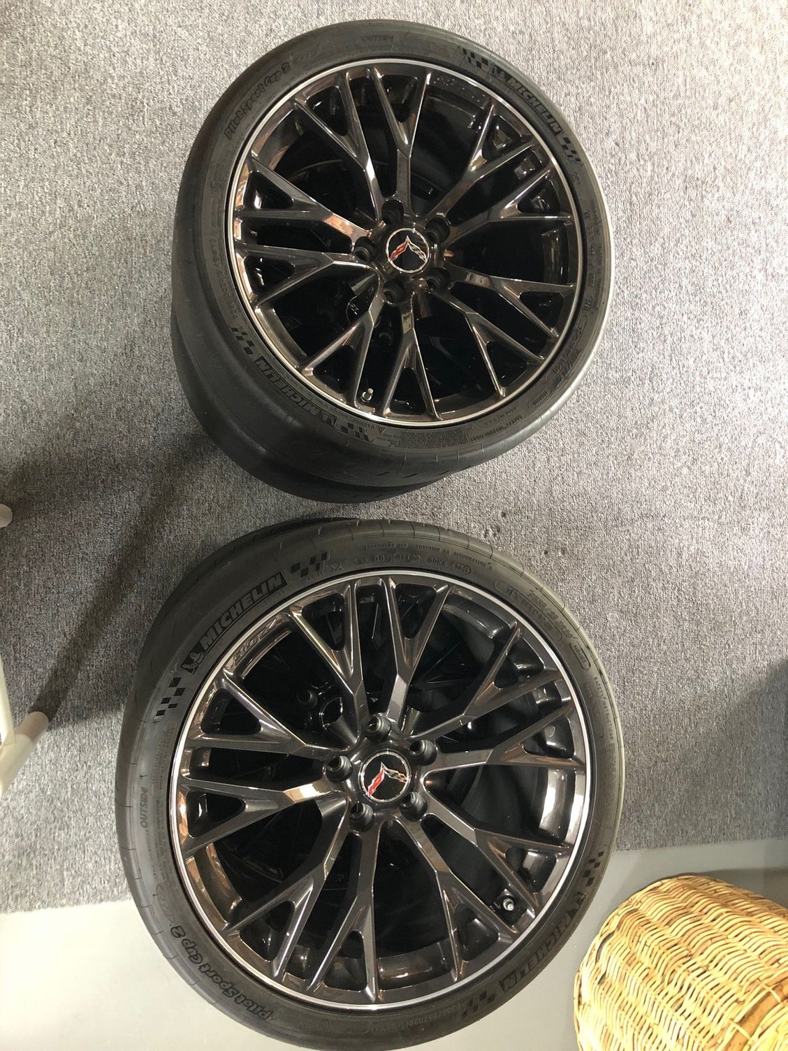 FS (For Sale) GM OEM Spectra Gray Z06/Z07 Corvette Wheels and Pilot ...