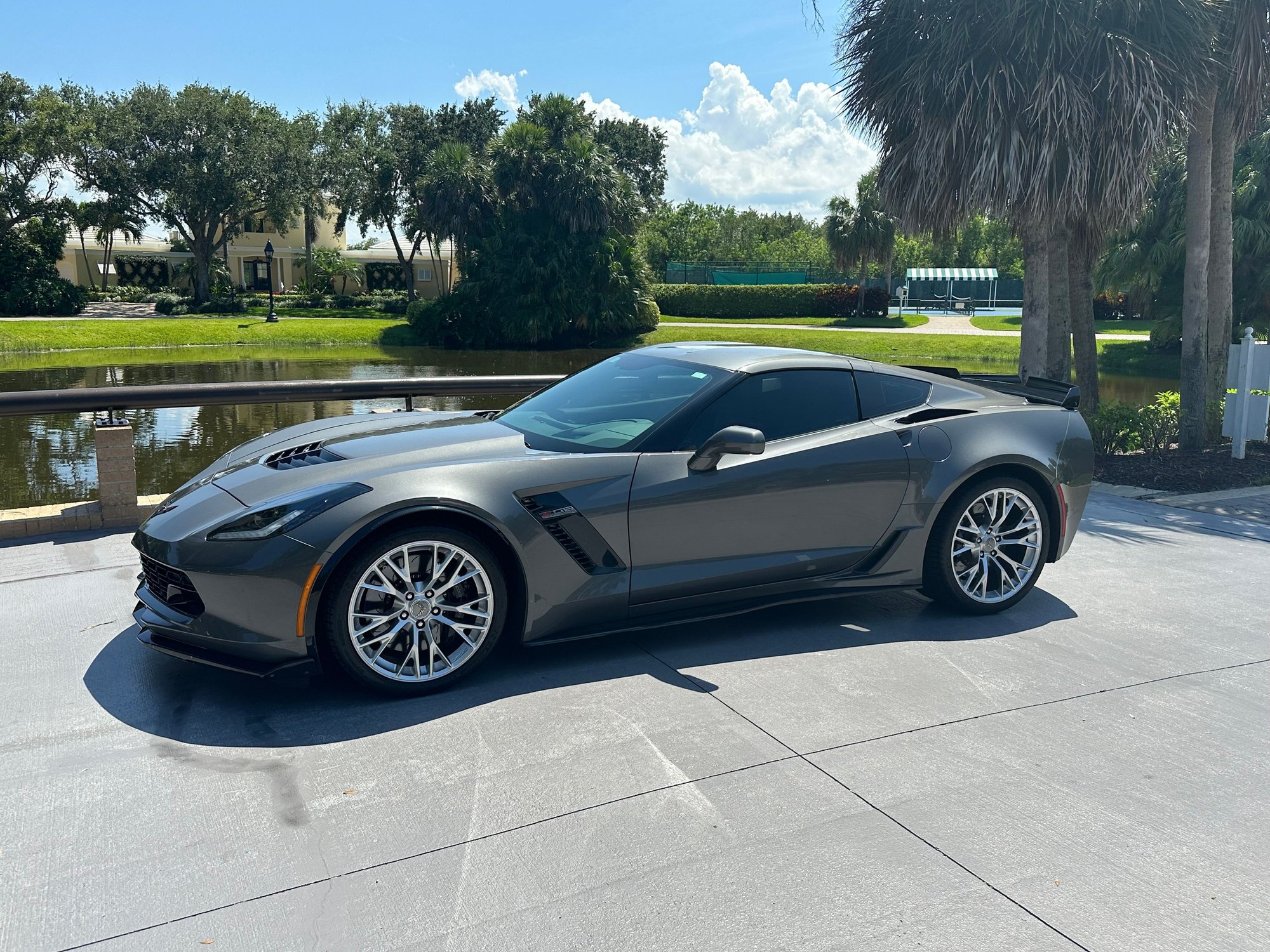FS (For Sale) 2015 ZO6 Coupe, 2LZ, Auto, Shark Grey, 22,700 Miles ...