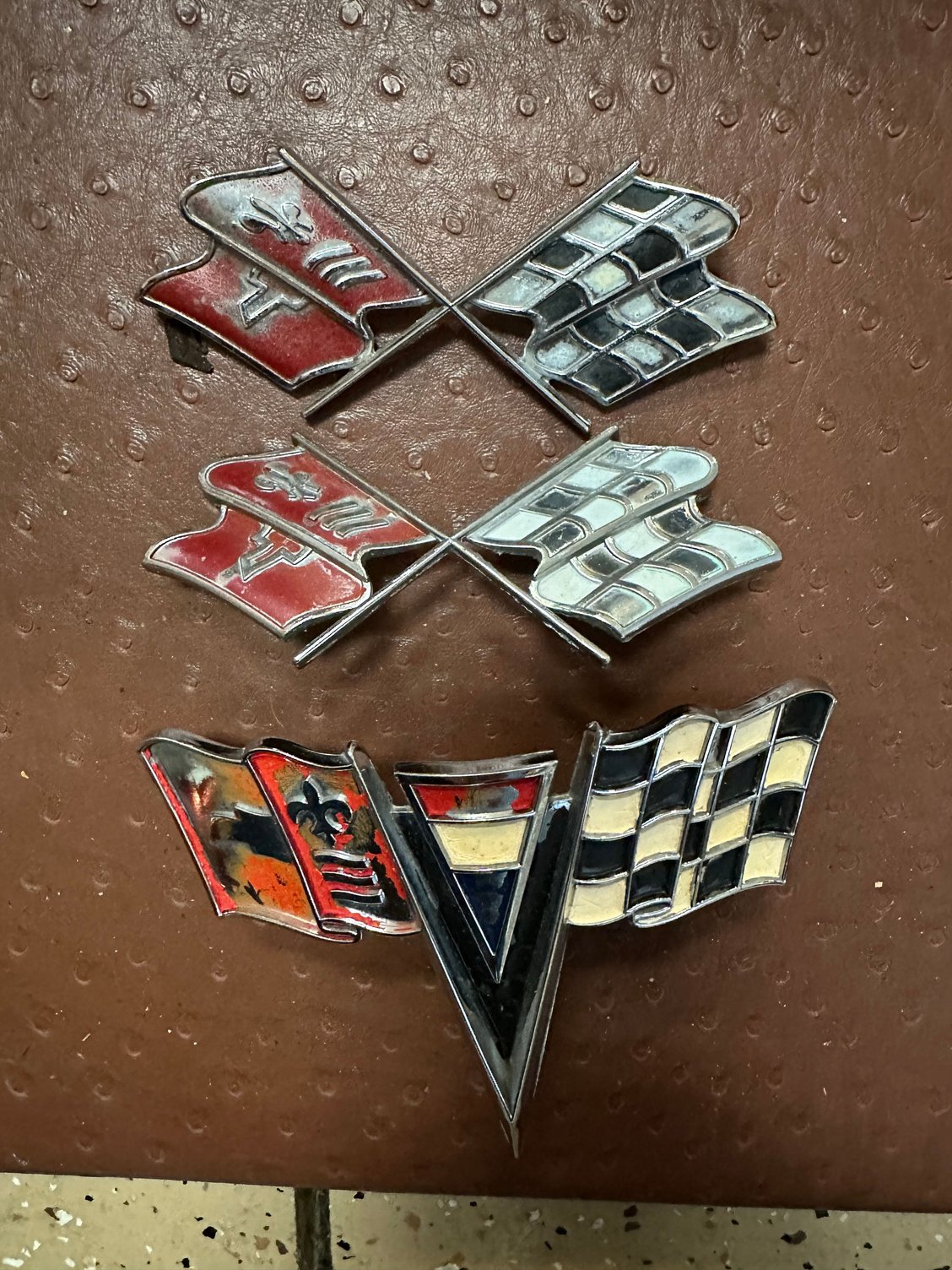 FS (For Sale) Emblems - CorvetteForum - Chevrolet Corvette Forum Discussion