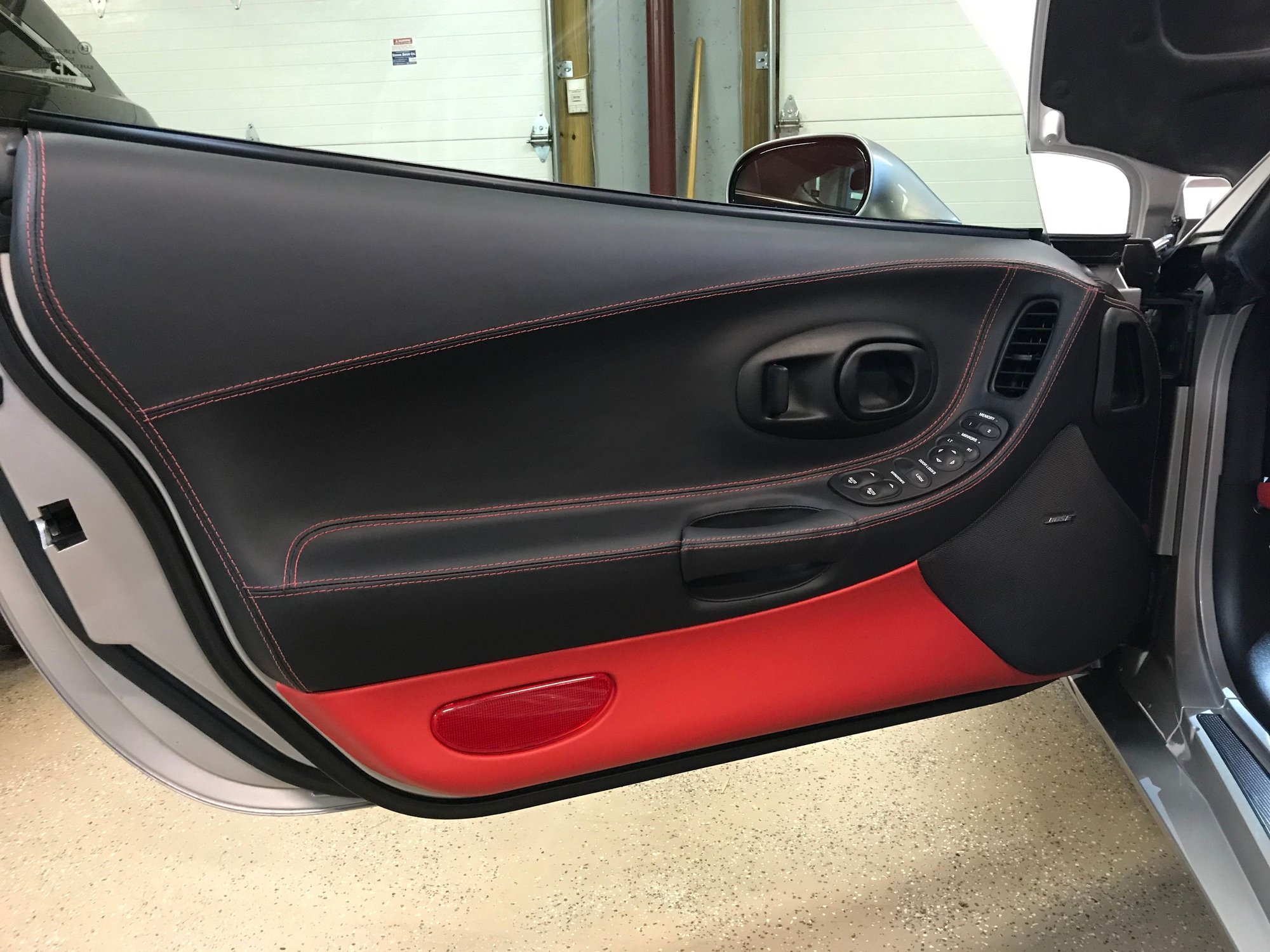 FS (For Sale) Apsis: Anyone wants to take this C5 Door Panel in combo ...