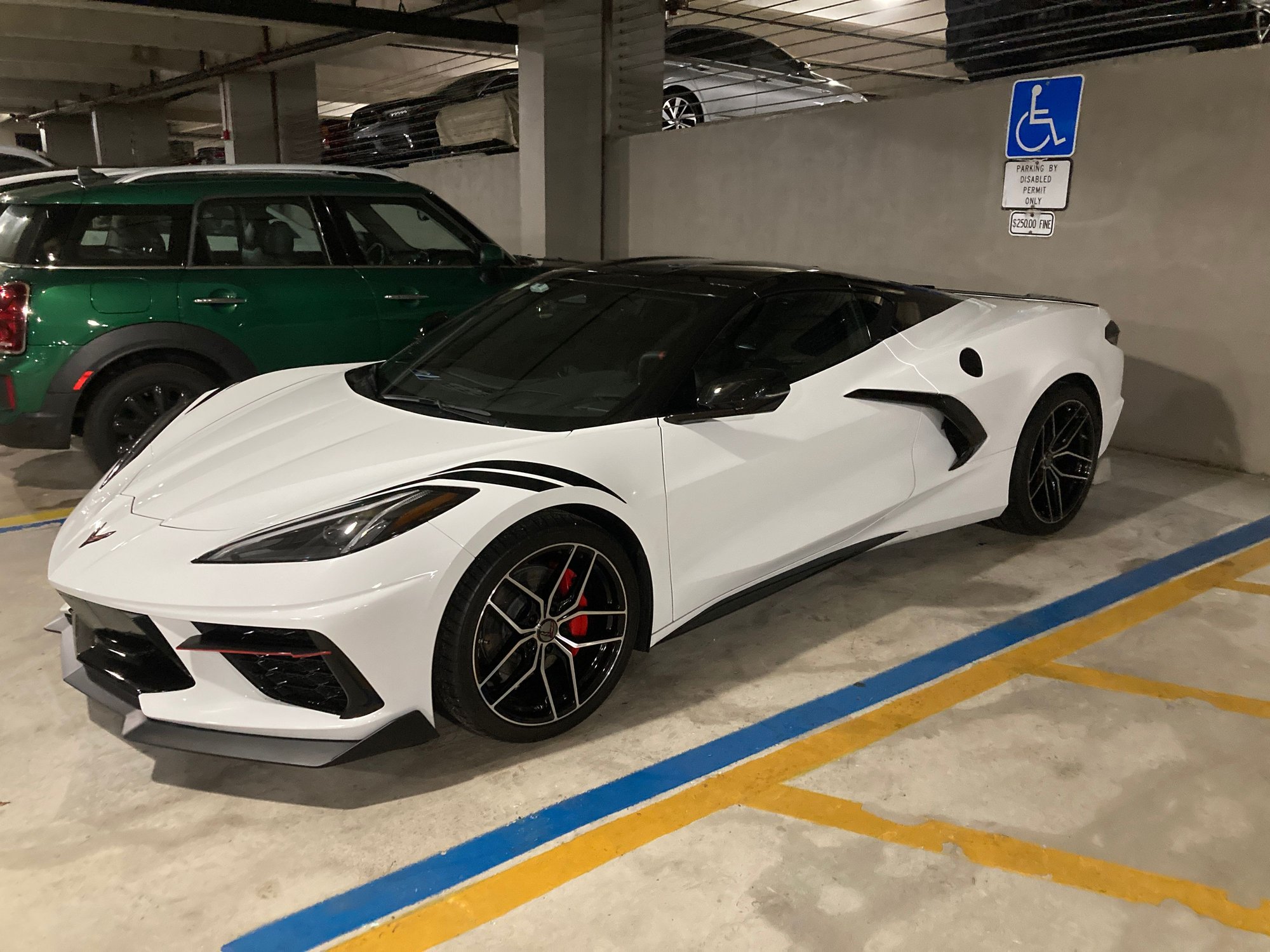 Pictures of c8 coup roof wrapped - Page 5 - CorvetteForum - Chevrolet ...