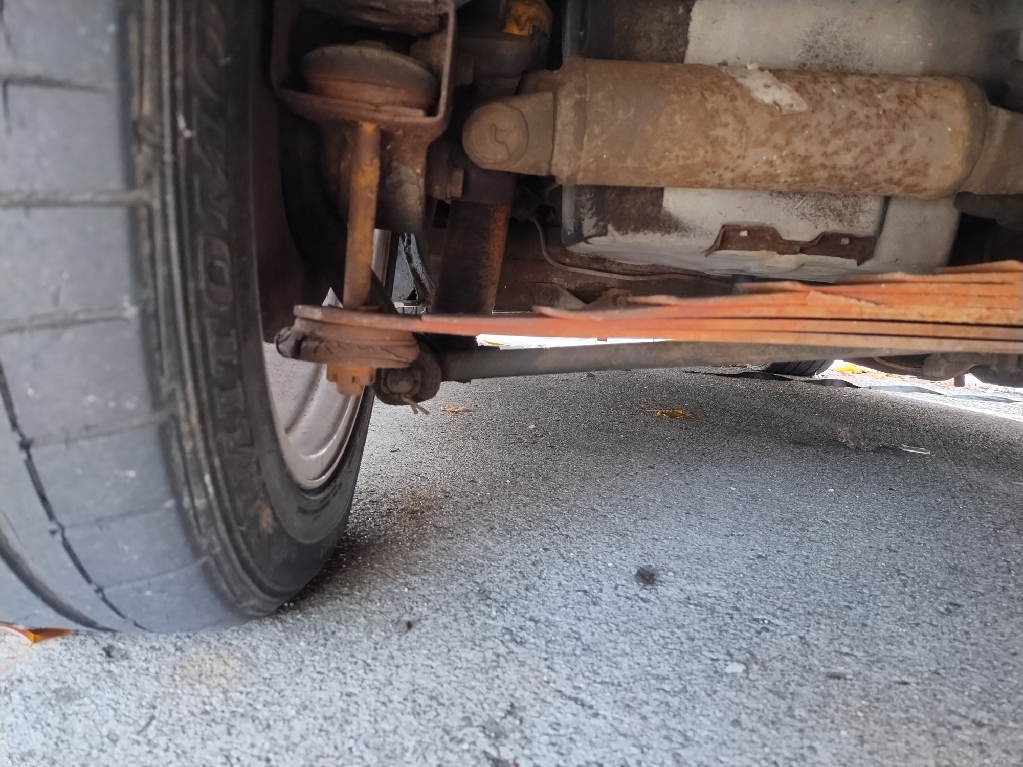 Leaf spring - CorvetteForum - Chevrolet Corvette Forum Discussion