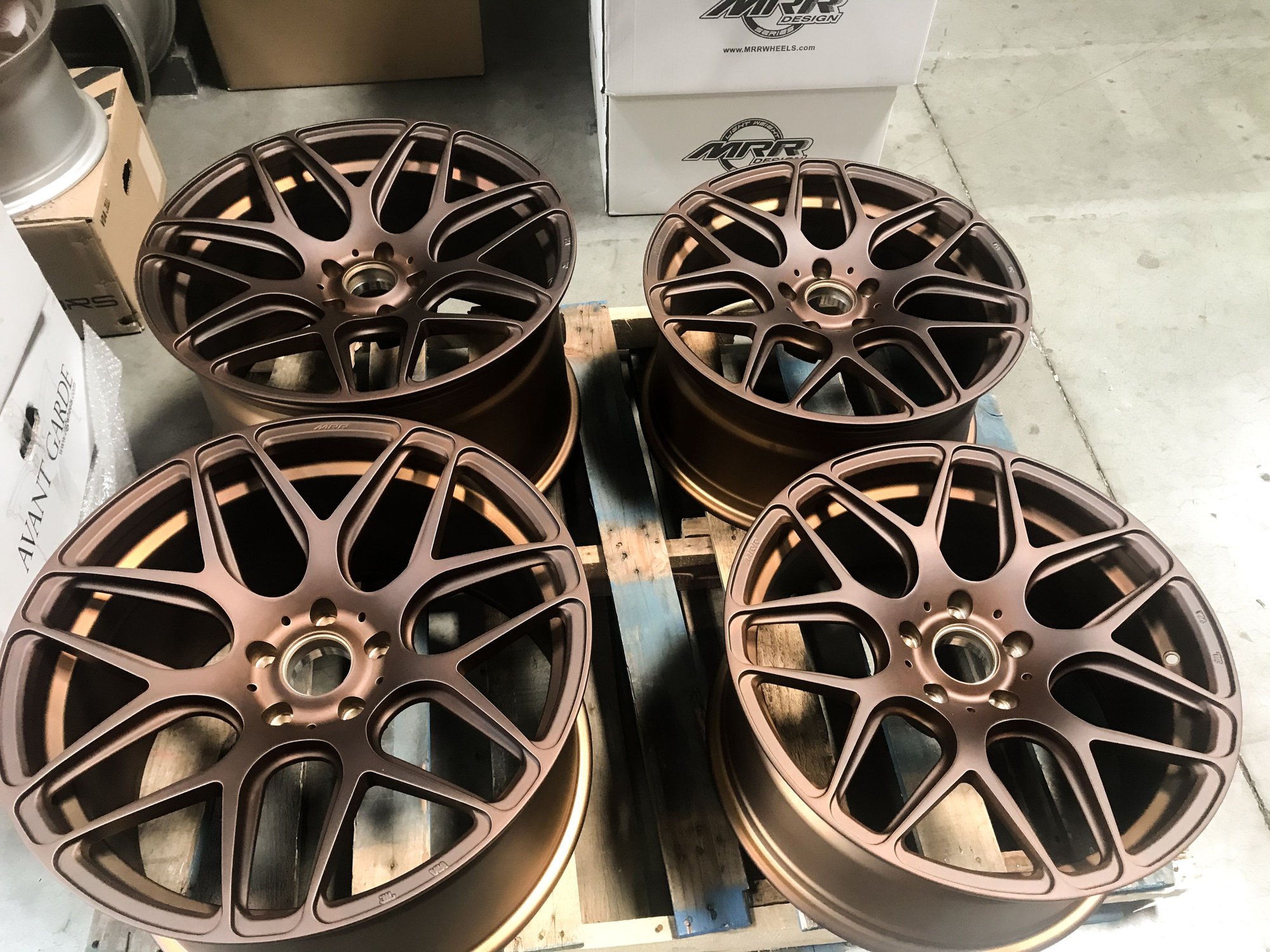 Custom wheel guide for 2020 C8 Corvette / specs /sizes /tire sizes etc ...