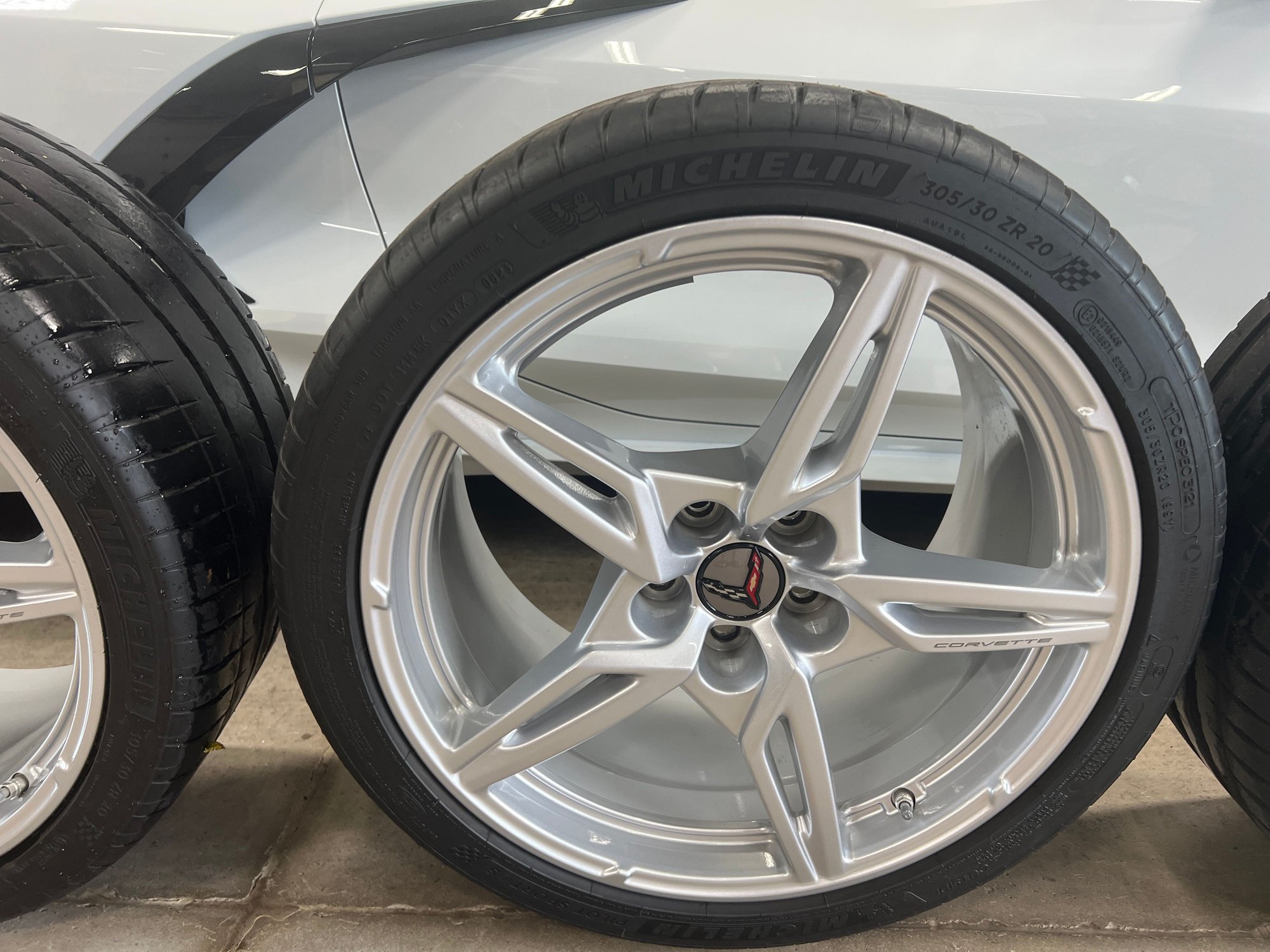 FS (For Sale) Silver OEM wheels, tires, and tpms - CorvetteForum ...