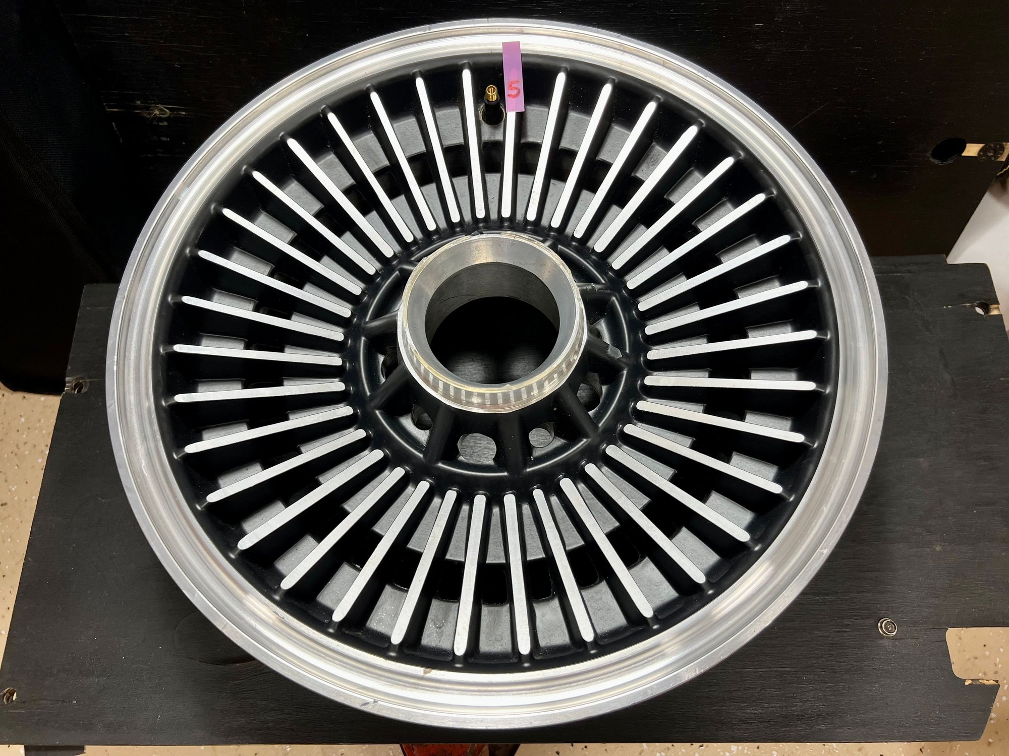 FS (For Sale) Knock-Off Wheel for 1965-1966 Corvette – KMC USA Made ...