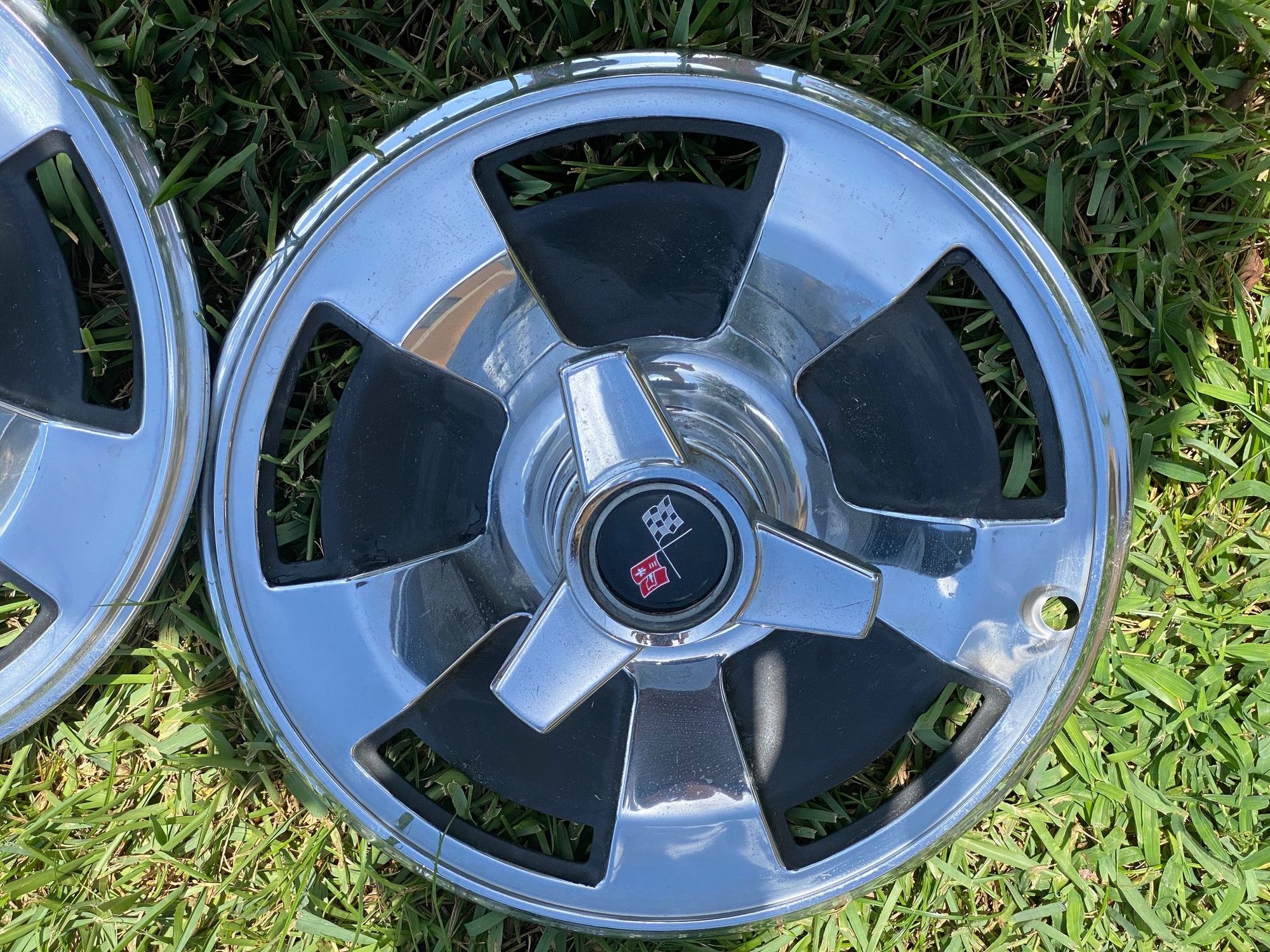 FS (For Sale) 1966 Corvette Wheel Cover's Original unrestored ...