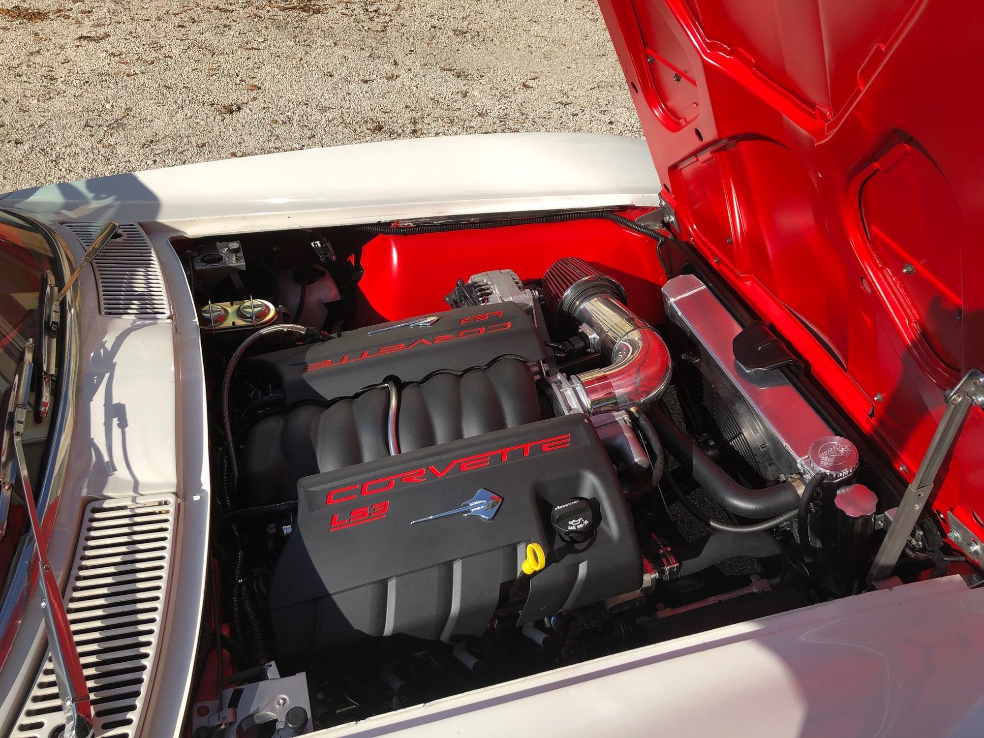 Anyone paint the engine bay the body color? - CorvetteForum - Chevrolet ...