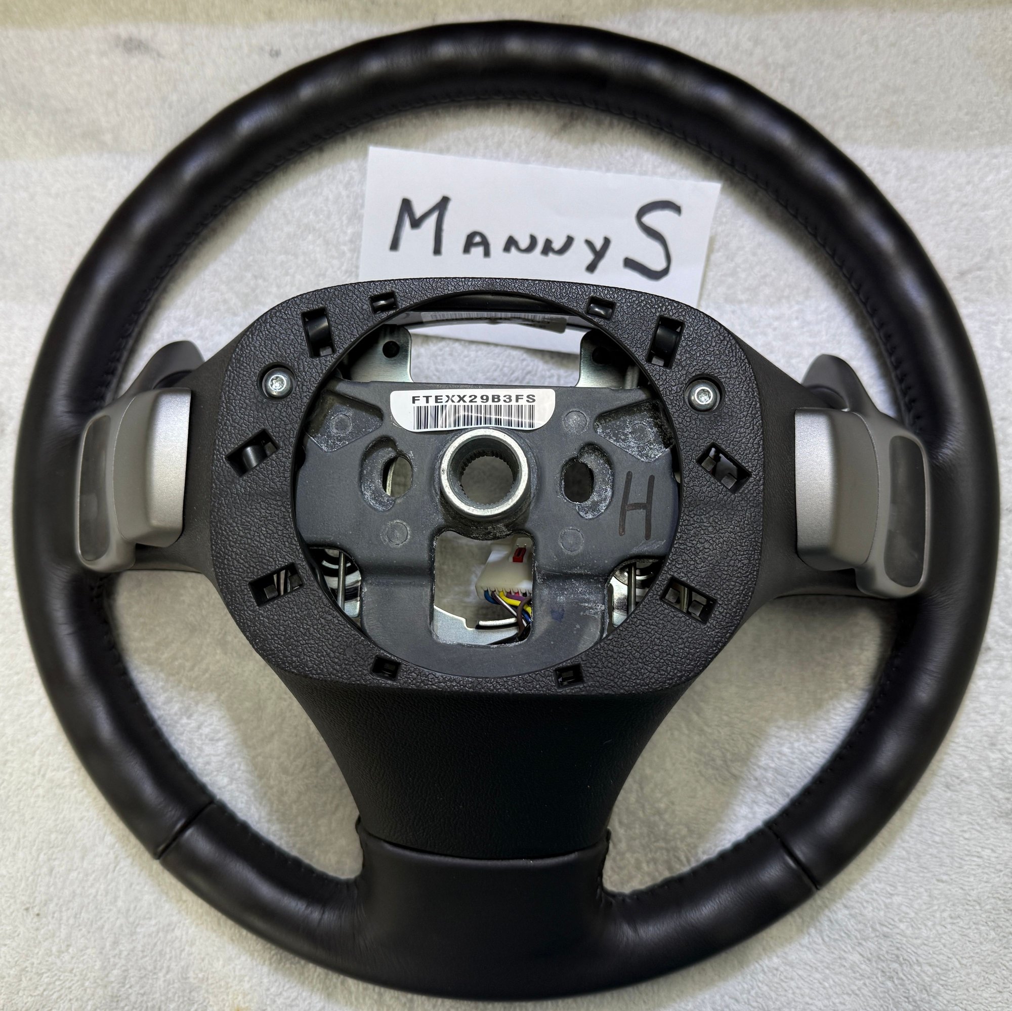 FS (For Sale) C6 auto steering wheel (no airbag) - CorvetteForum ...