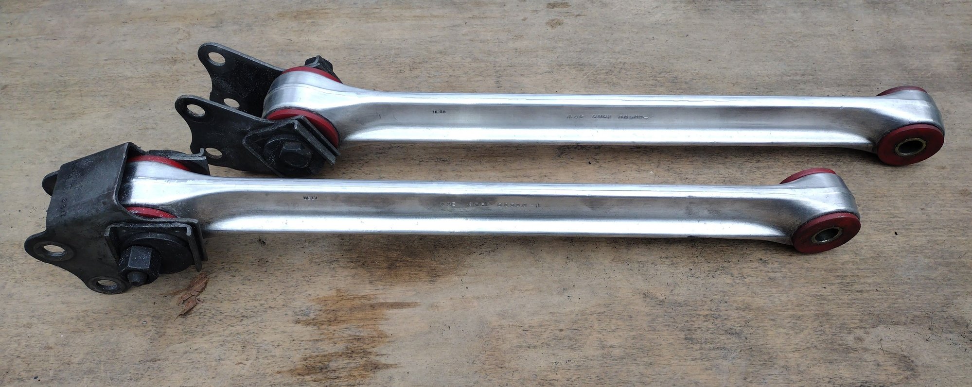 FS (For Sale) SOLD Genuine L & R rear strut rods - CorvetteForum ...