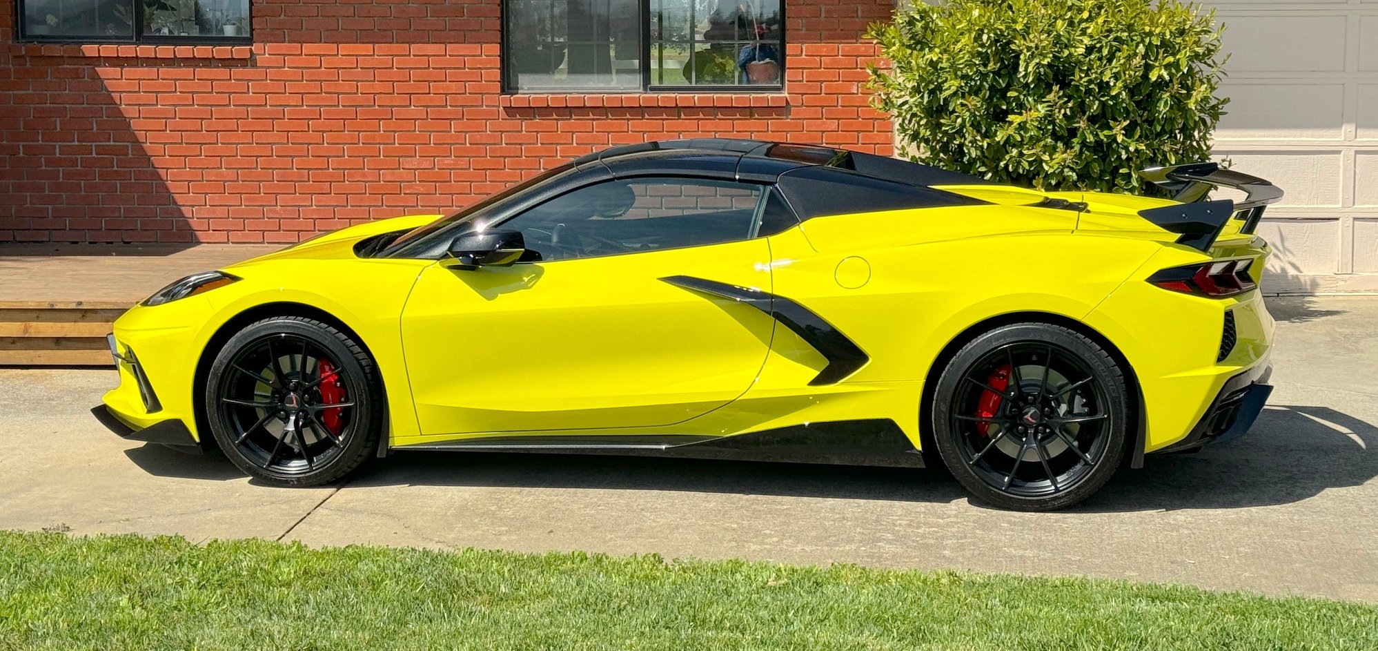 Just ordered my 24 custom C8 from Macmulkin. Thoughts on build? - Page ...