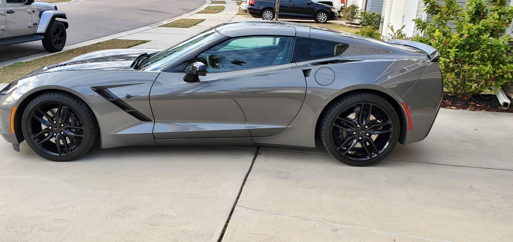 FS (For Sale) 2016 Shark Gray Z51 3LT 7M FOR SALE 3528 Miles $50k OBO ...