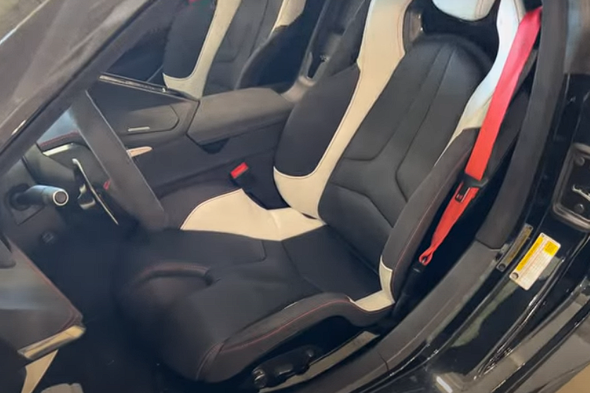2025 Configurator, Sky Cool Gray competition seats? - CorvetteForum ...