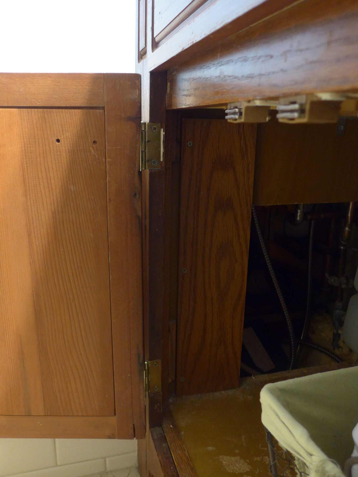 Slanted Kitchen Cabinets - DoItYourself.com Community Forums