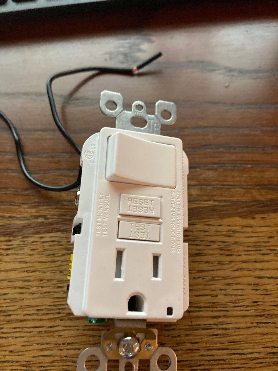 Leviton combo switch/outlet question - DoItYourself.com Community Forums