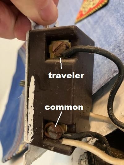 3 way switch has 2 wires on one terminal - DoItYourself.com Community ...