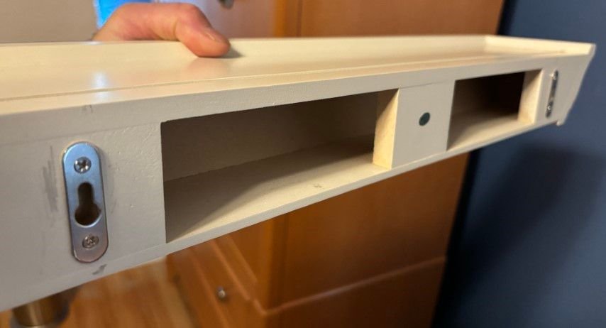 Blind keyhole mounting of shelves - there's going to be some 'play ...