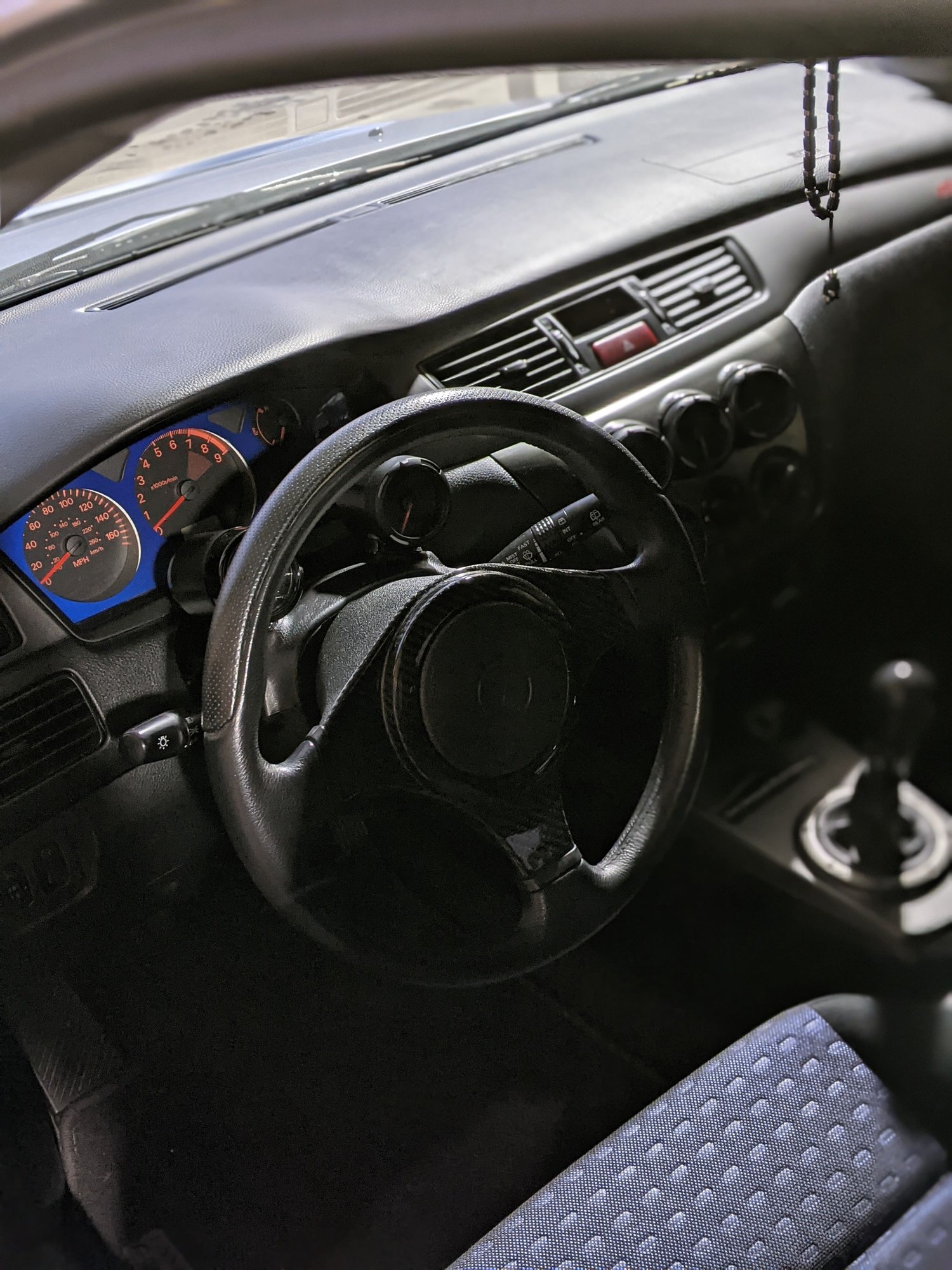 WTB OE steering wheel 8/9 - EvolutionM - Mitsubishi Lancer and Lancer ...