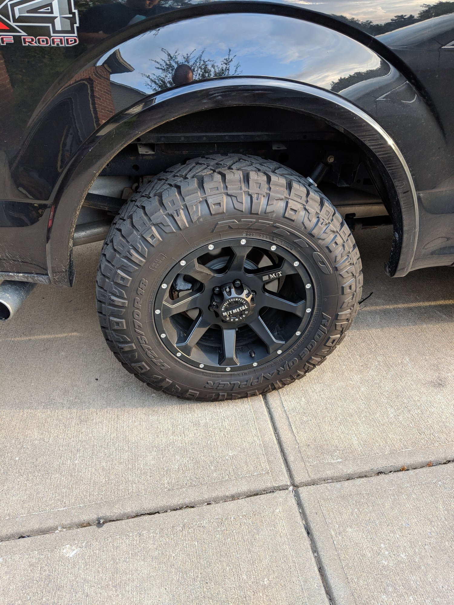 Stock height - 275/60/20 KO2's w/ Mickey Thompson MT-366's (Roush ...