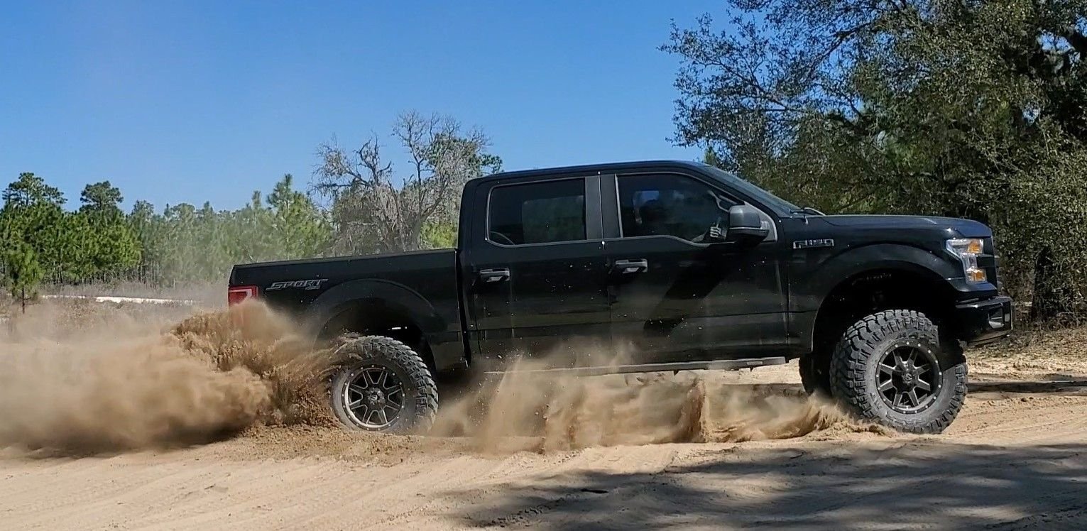 Truck got new shoes -- Maxxis Razr MT's - Ford F150 Forum - Community ...