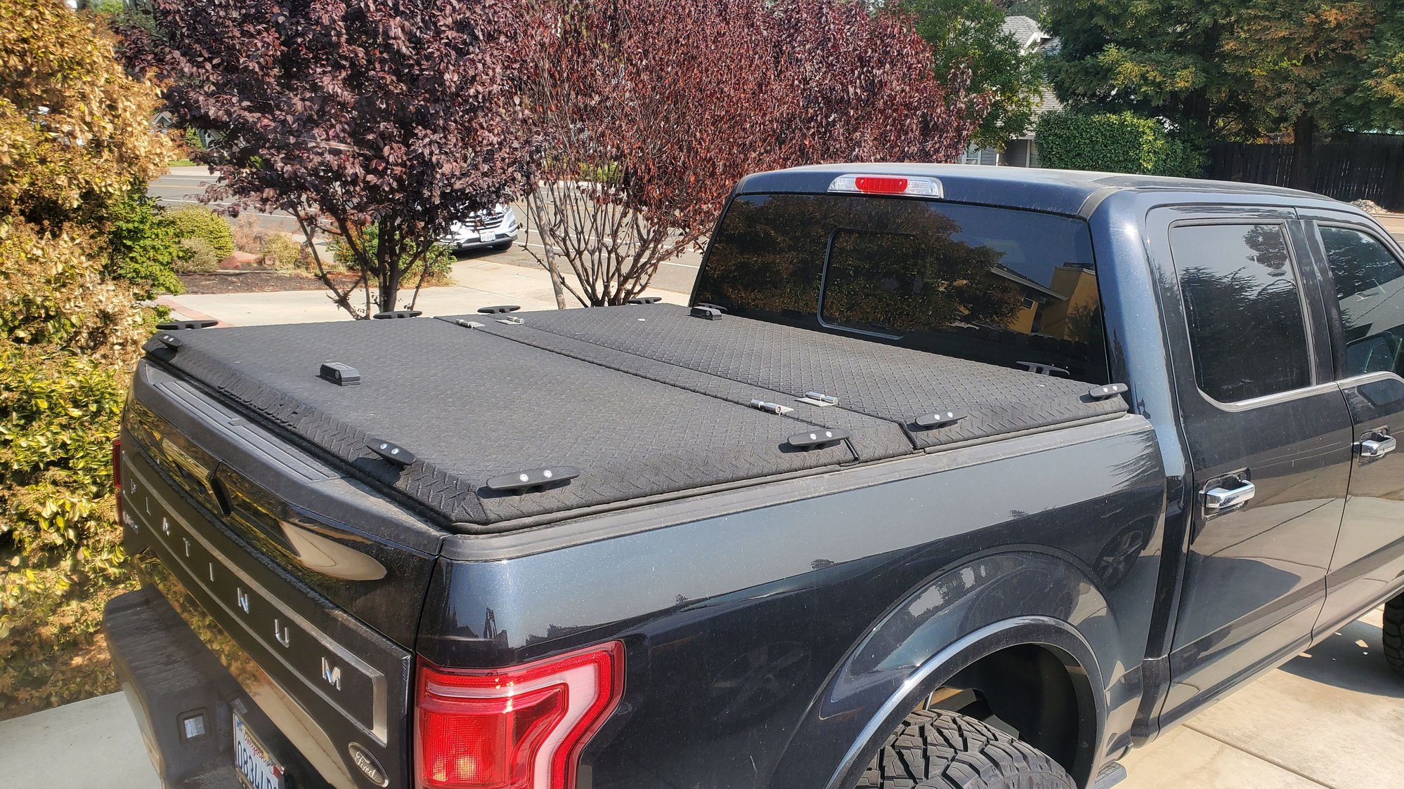 Southwest SOLD...Diamondback HD tonneau cover for Ford F-150 5'6" short ...