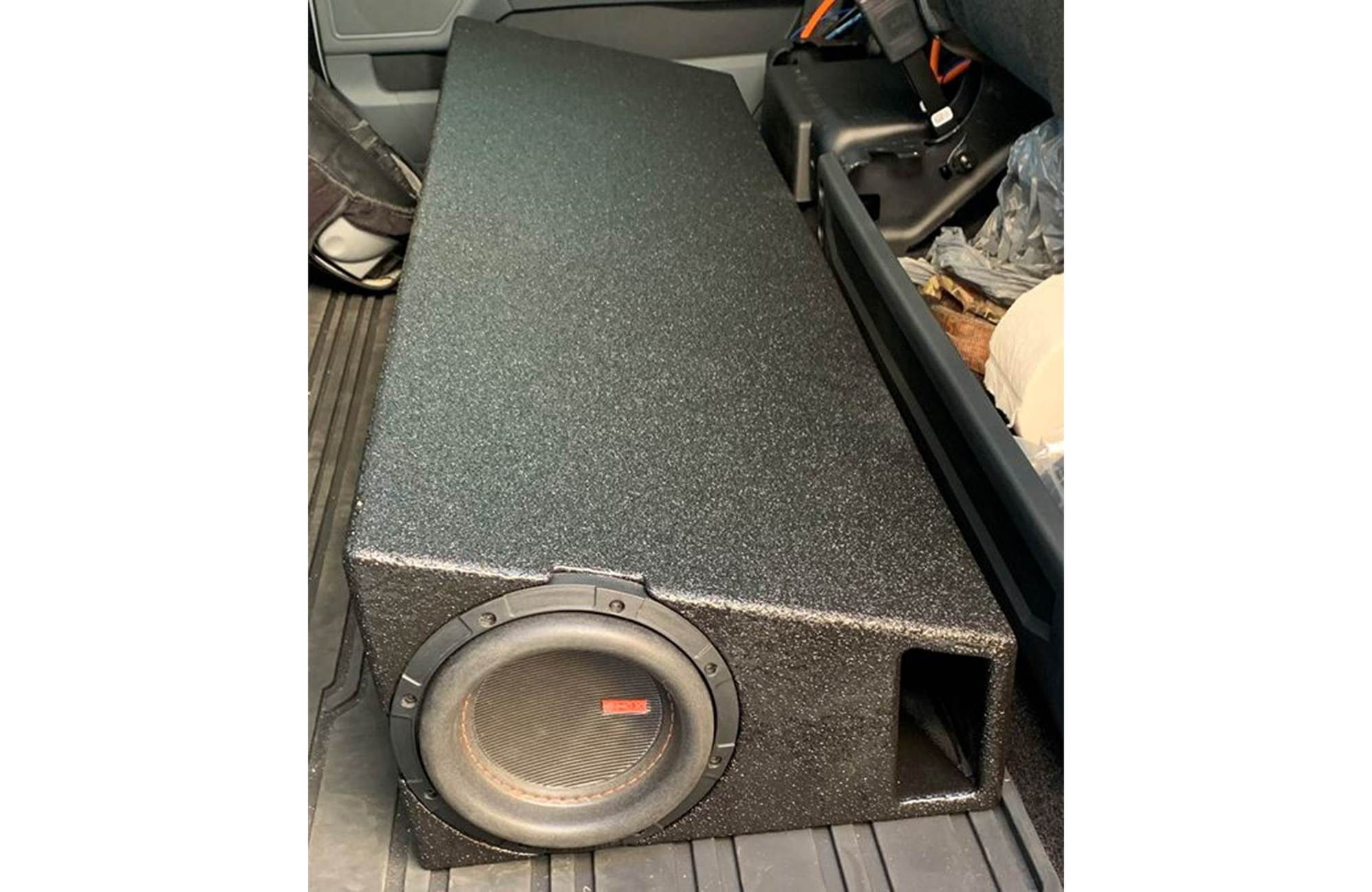 Who makes this 6.5" Subwoofer Box? - Ford F150 Forum - Community of ...