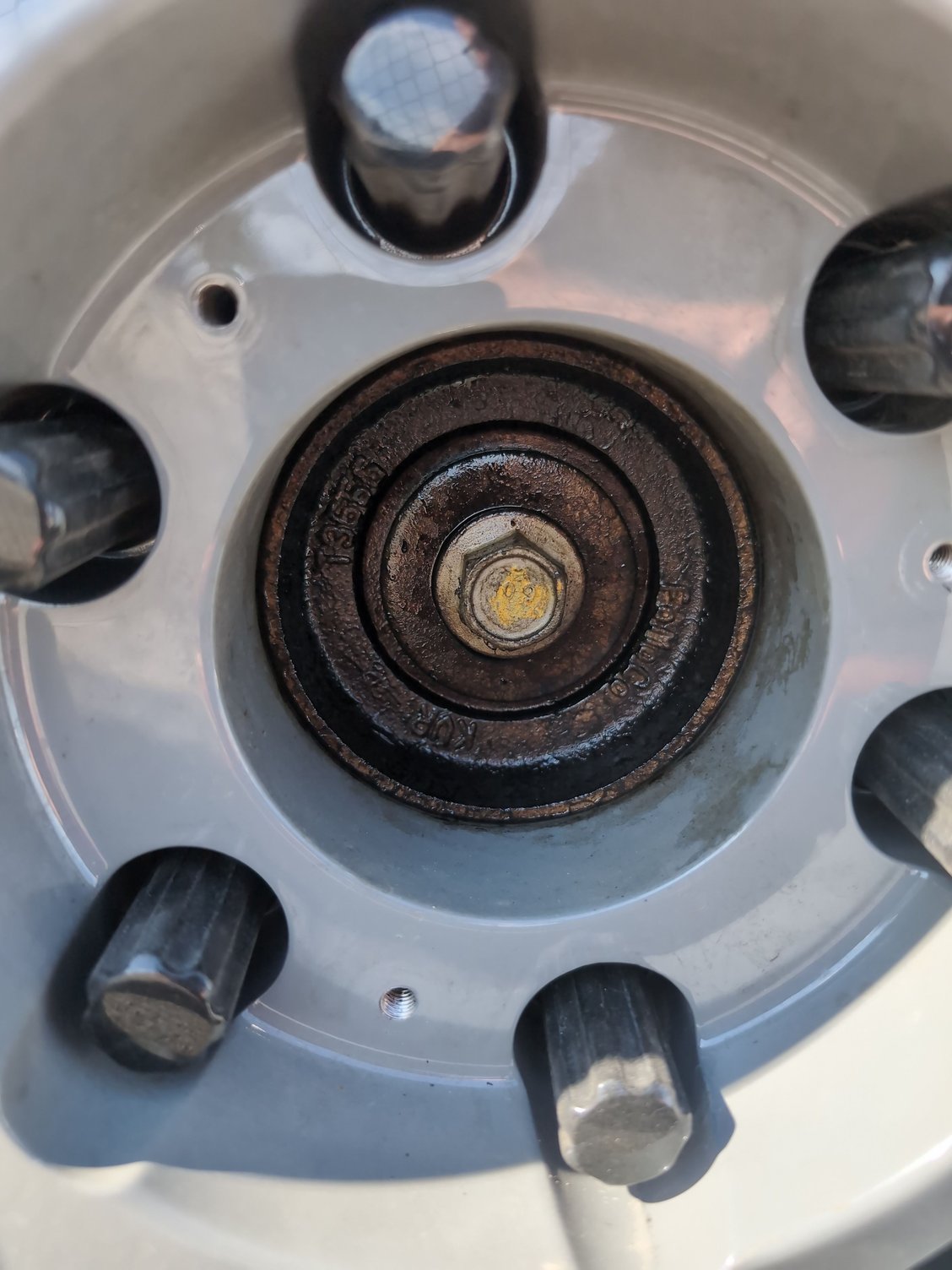 2021 Powerboost Rear Rotor/Axle Bolt Sheared - Page 245 - Ford F150 ...