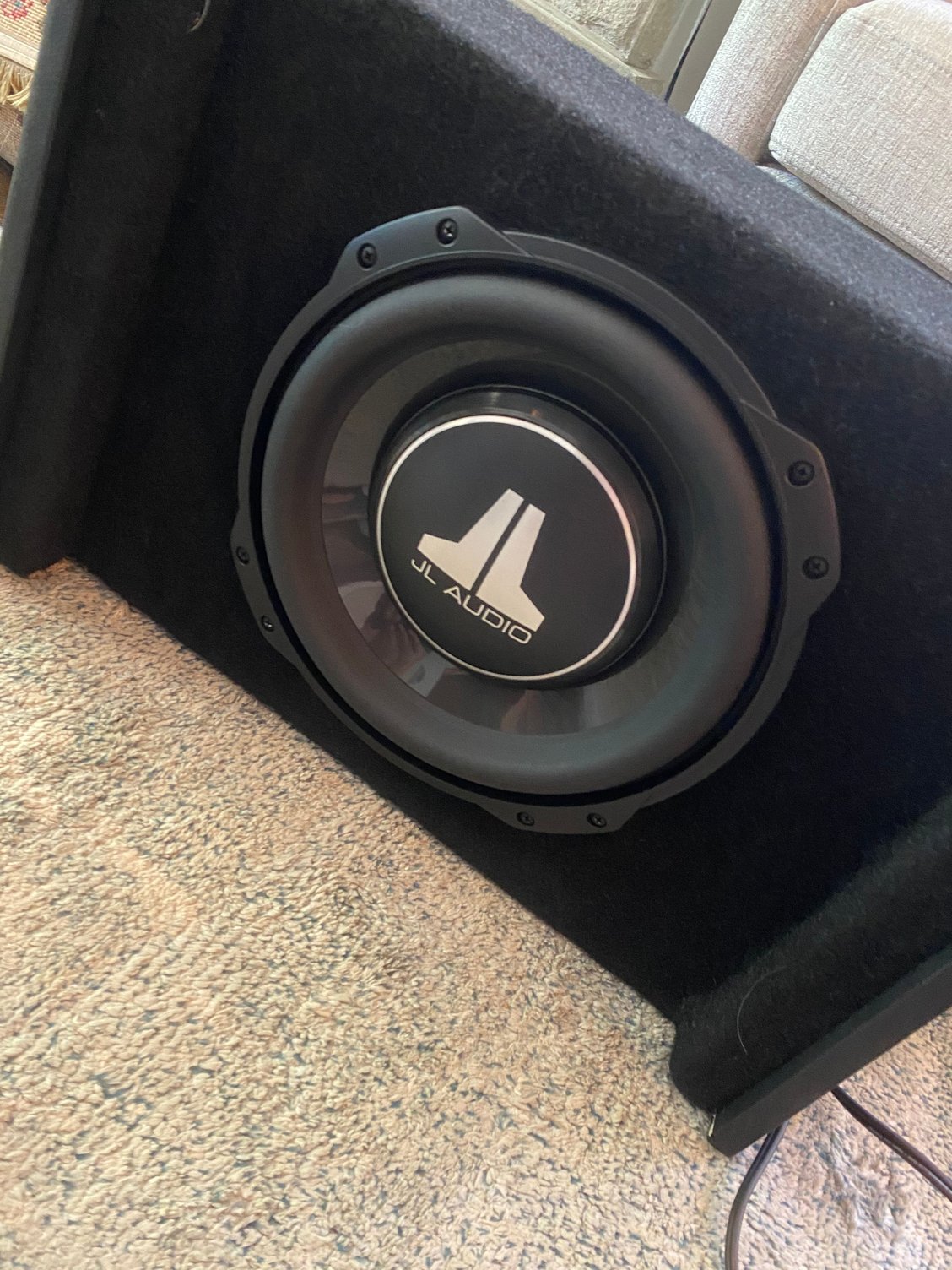 Southeast Custom F150 Downfire sub box with JL 10TW3 sub! Like new ...