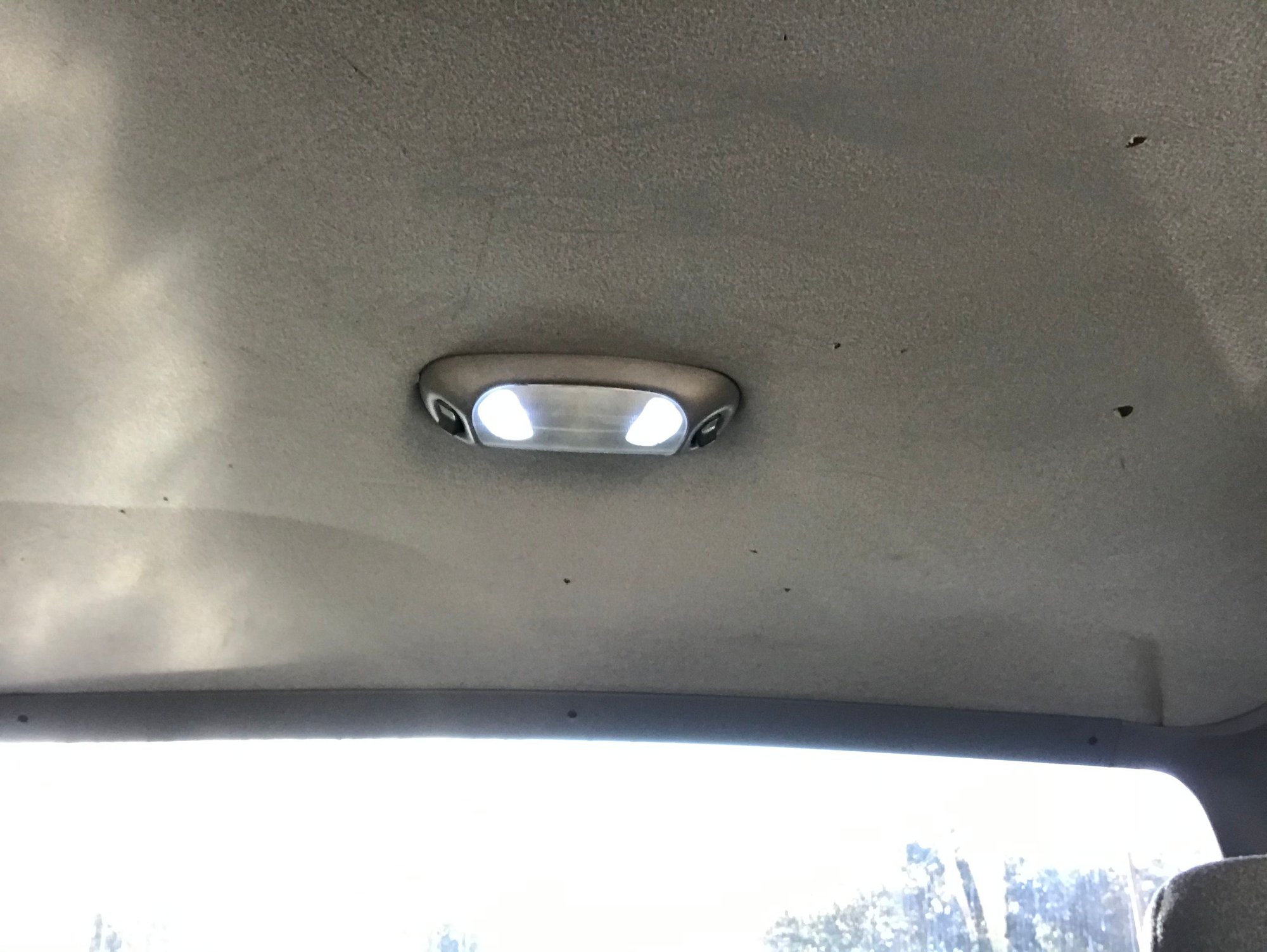 Swapping out interior dome light - Ford F150 Forum - Community of Ford ...