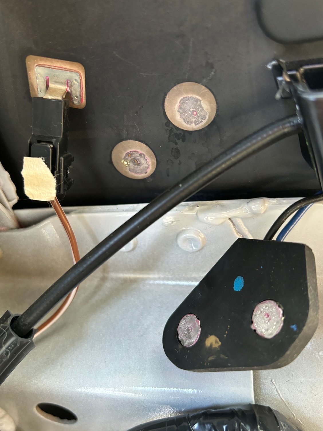 Leaking Rear Slider & Broken Defrost - Ford F150 Forum - Community of ...