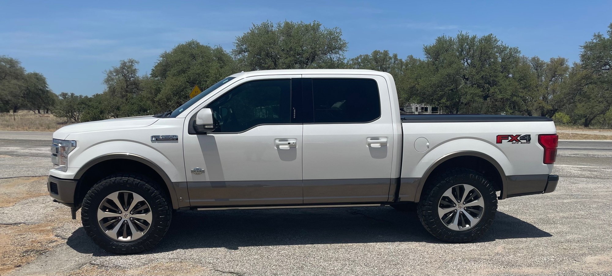 295/60/20 or 295/65/20 on stock rims---What did you go with? pics ...