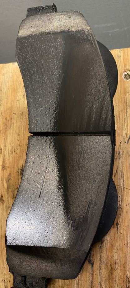 Uneven brake pad contact on one side – new pads, rotors and caliper ...