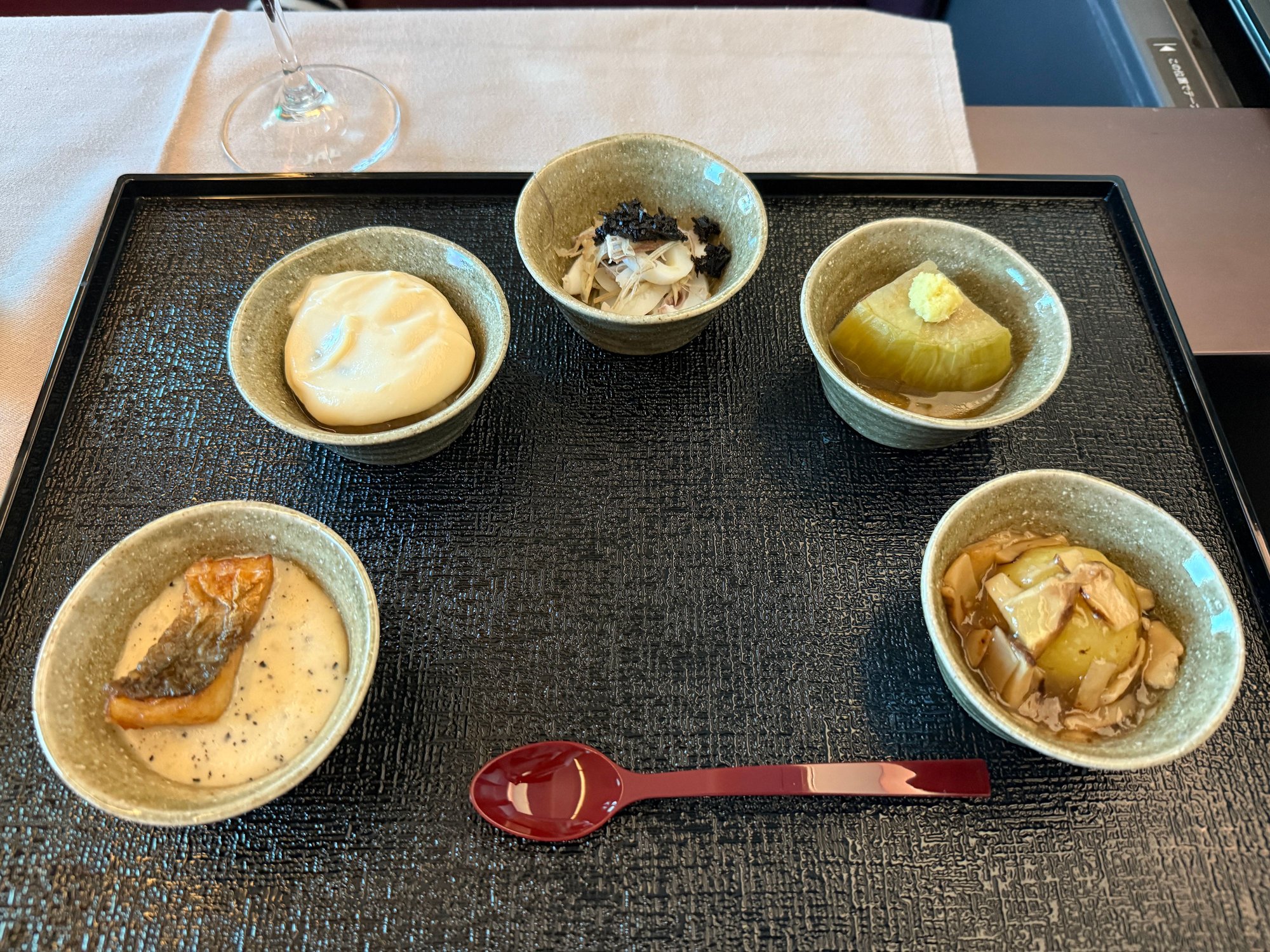 to JFK and back in JAL's new a351 First - FlyerTalk Forums