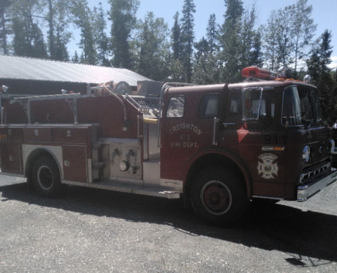 Cabover Superior Fire Truck Flatdeck Conversion - Ford Truck ...