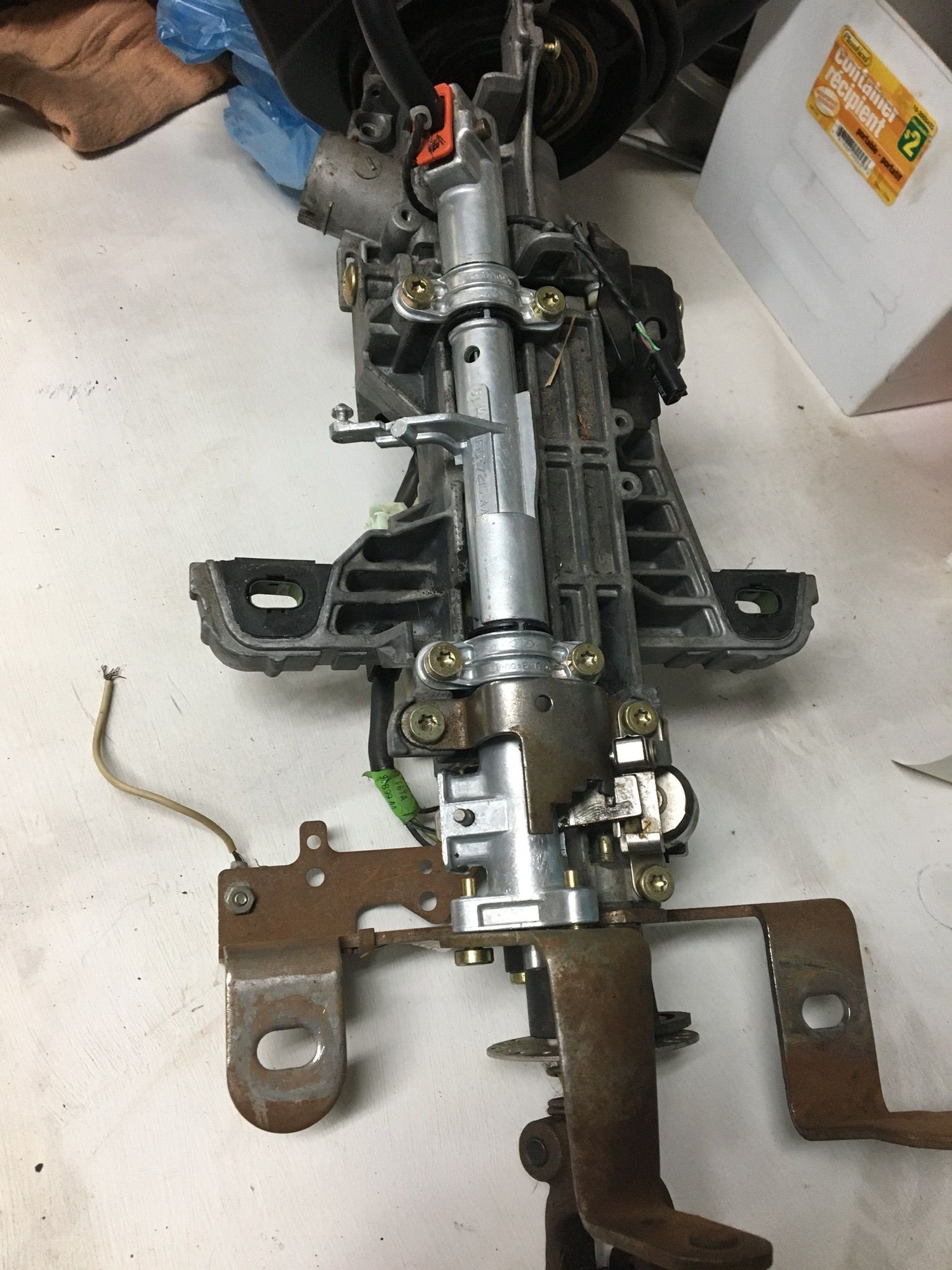 Sloppy shift lever 96 f150 - Ford Truck Enthusiasts Forums