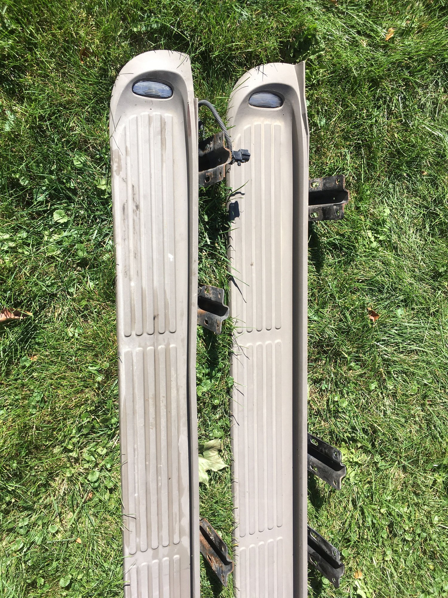 Many Excursion Interior Parts, Barn Doors and More - Ford Truck ...