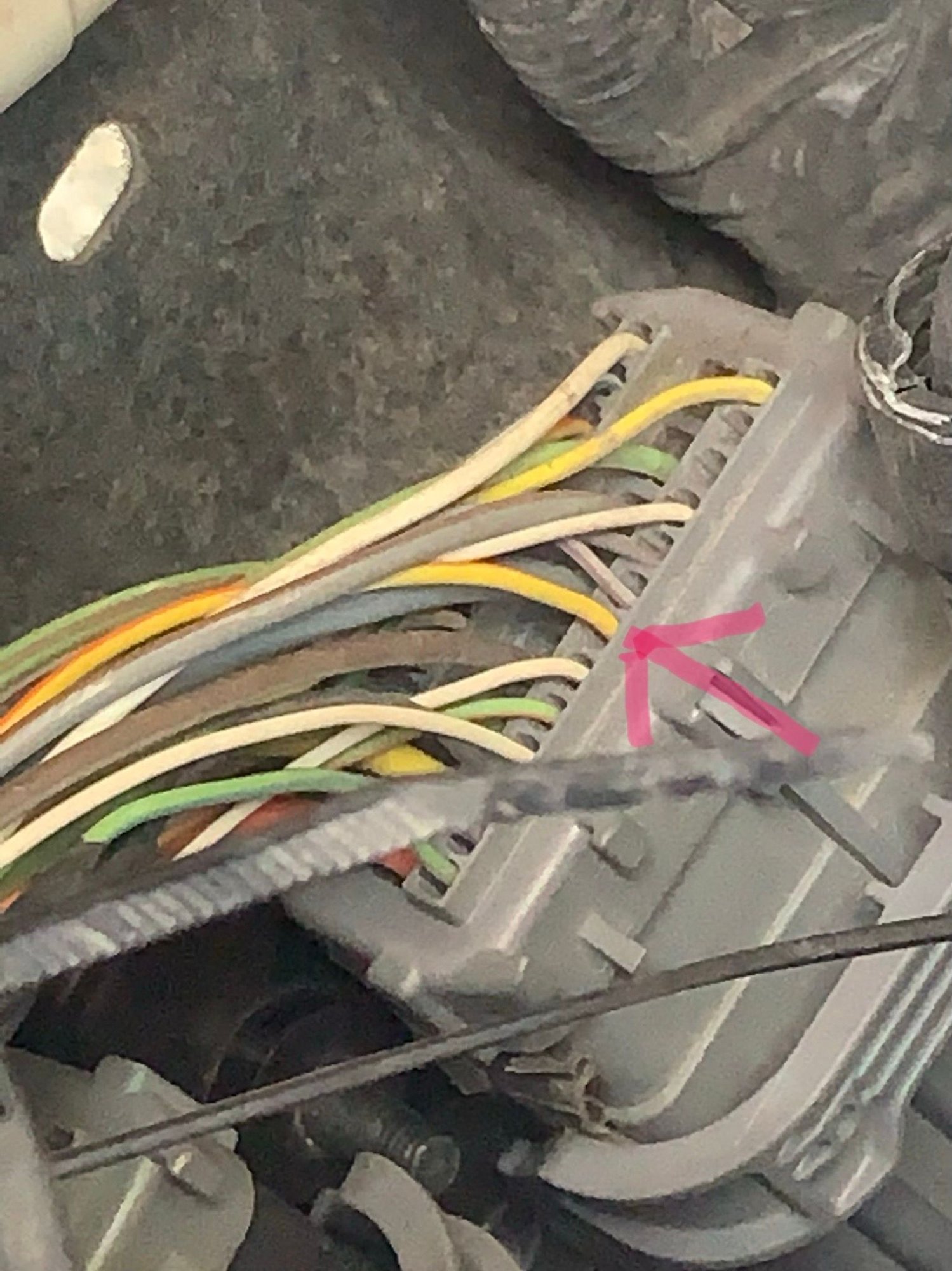 Connector Details - Ford Truck Enthusiasts Forums