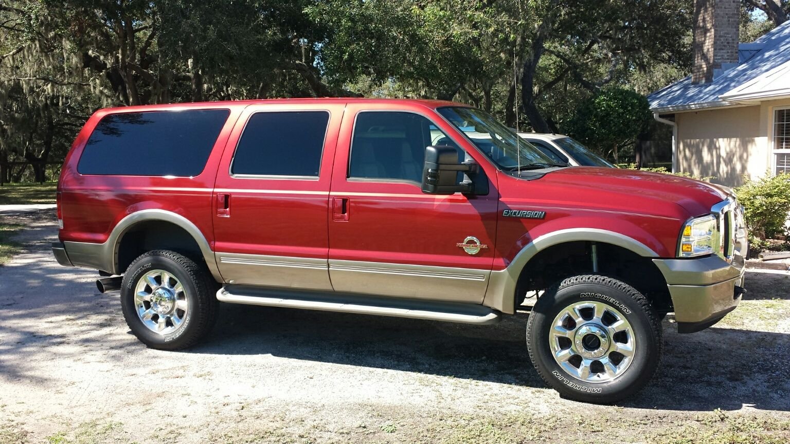 Cummins Excursion Conversion Perversion | 24V P-PUMPED Cummins in a ...