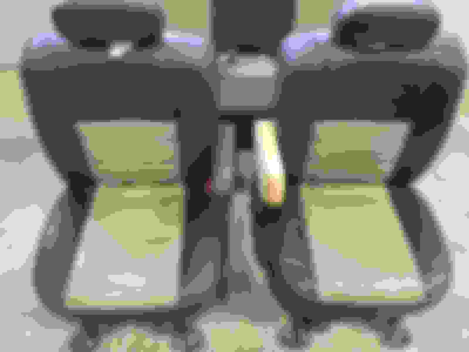 Second row Excursion captain seats? - Ford Truck Enthusiasts Forums