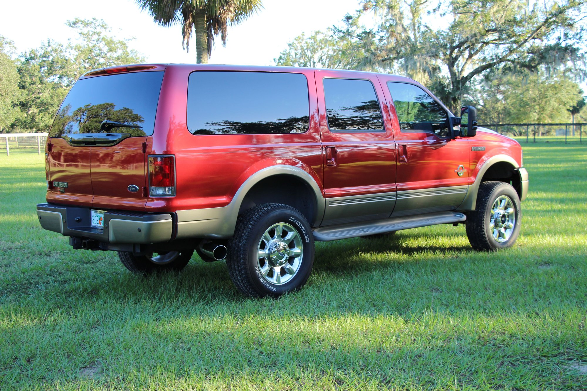 Cummins Excursion Conversion Perversion | 24V P-PUMPED Cummins in a ...