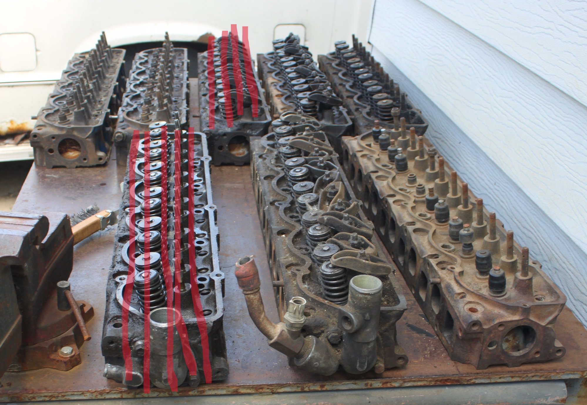 9 240 & 300 Inline 6 Cylinder Head Cores, Minnesota - Ford Truck ...