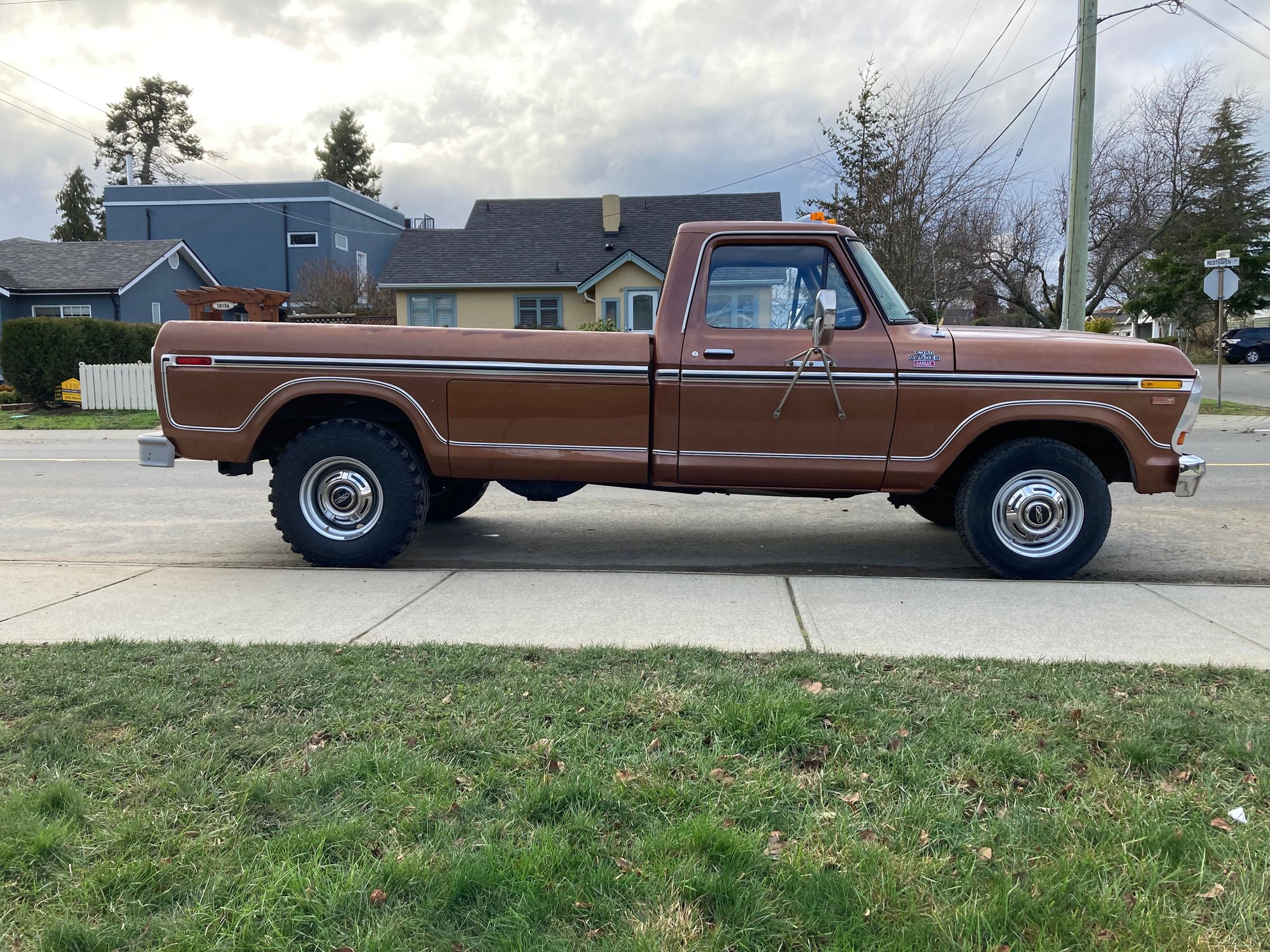 Picture posting thread - post pictures of your trucks here, any truck ...