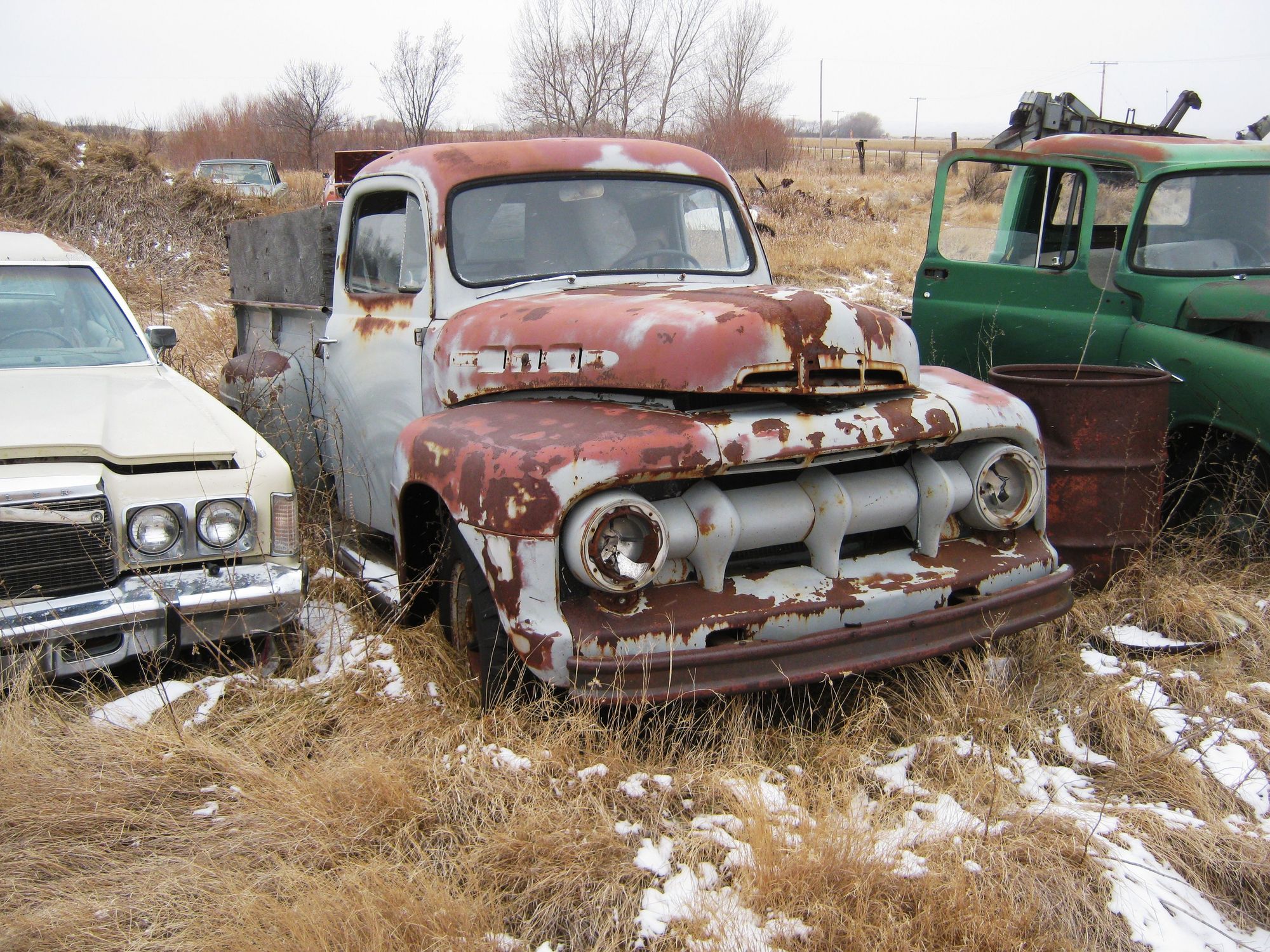Derelict, abandoned, junkyard truck pic thread! - Page 24 - Ford Truck ...