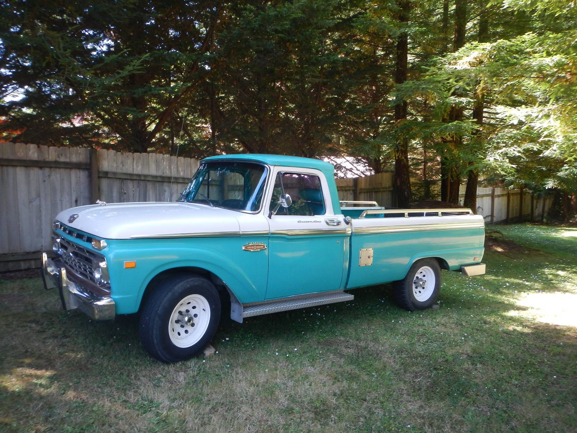 Two tone factory options? - Ford Truck Enthusiasts Forums