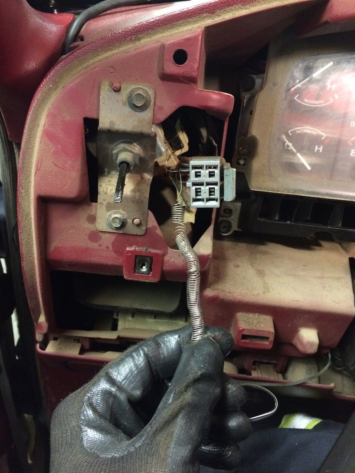 A question about my Daytime Running Lights DRL - Ford Truck Enthusiasts ...