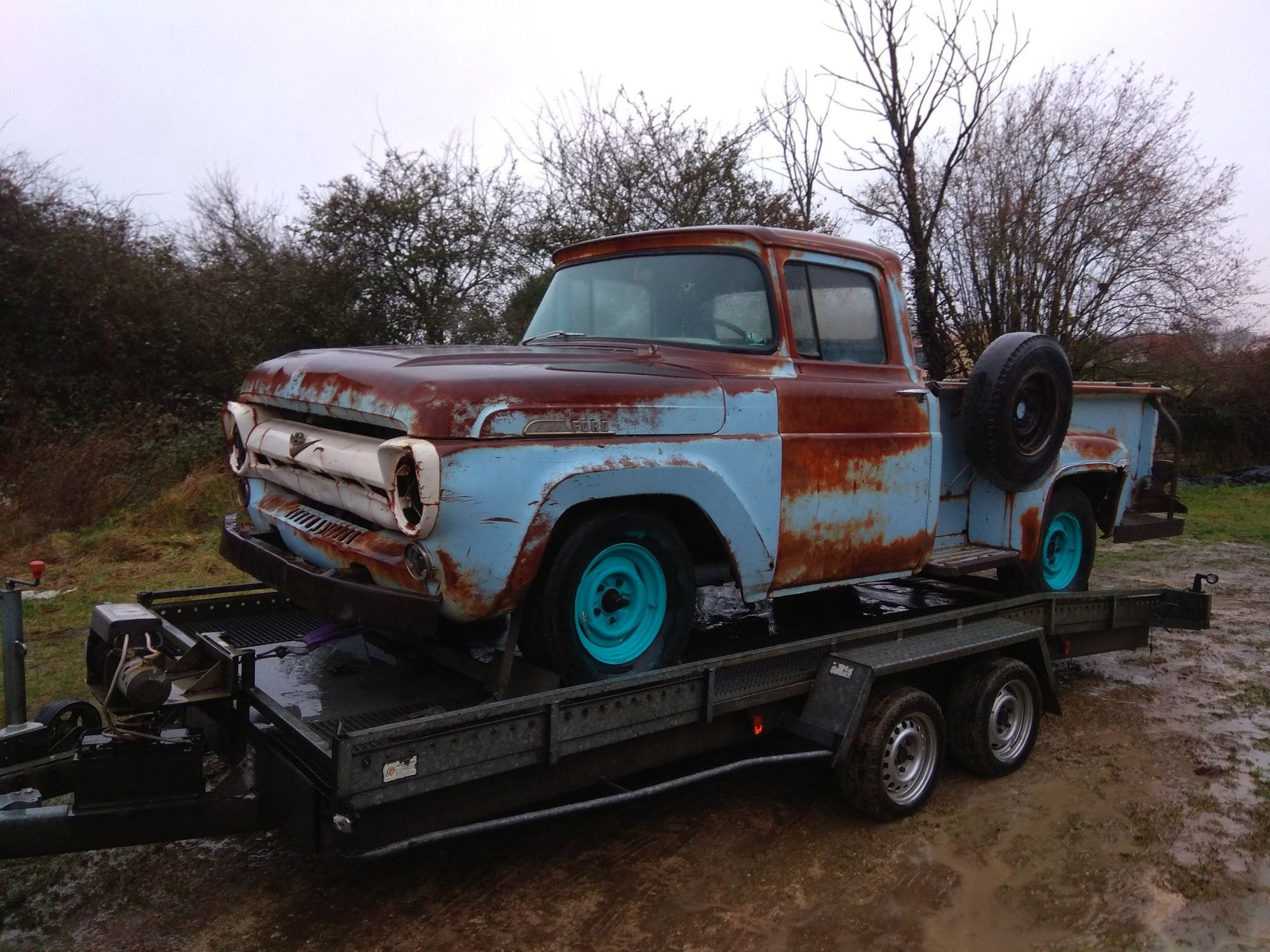 272 YBlock looking for rocker arm bolts - Ford Truck Enthusiasts Forums