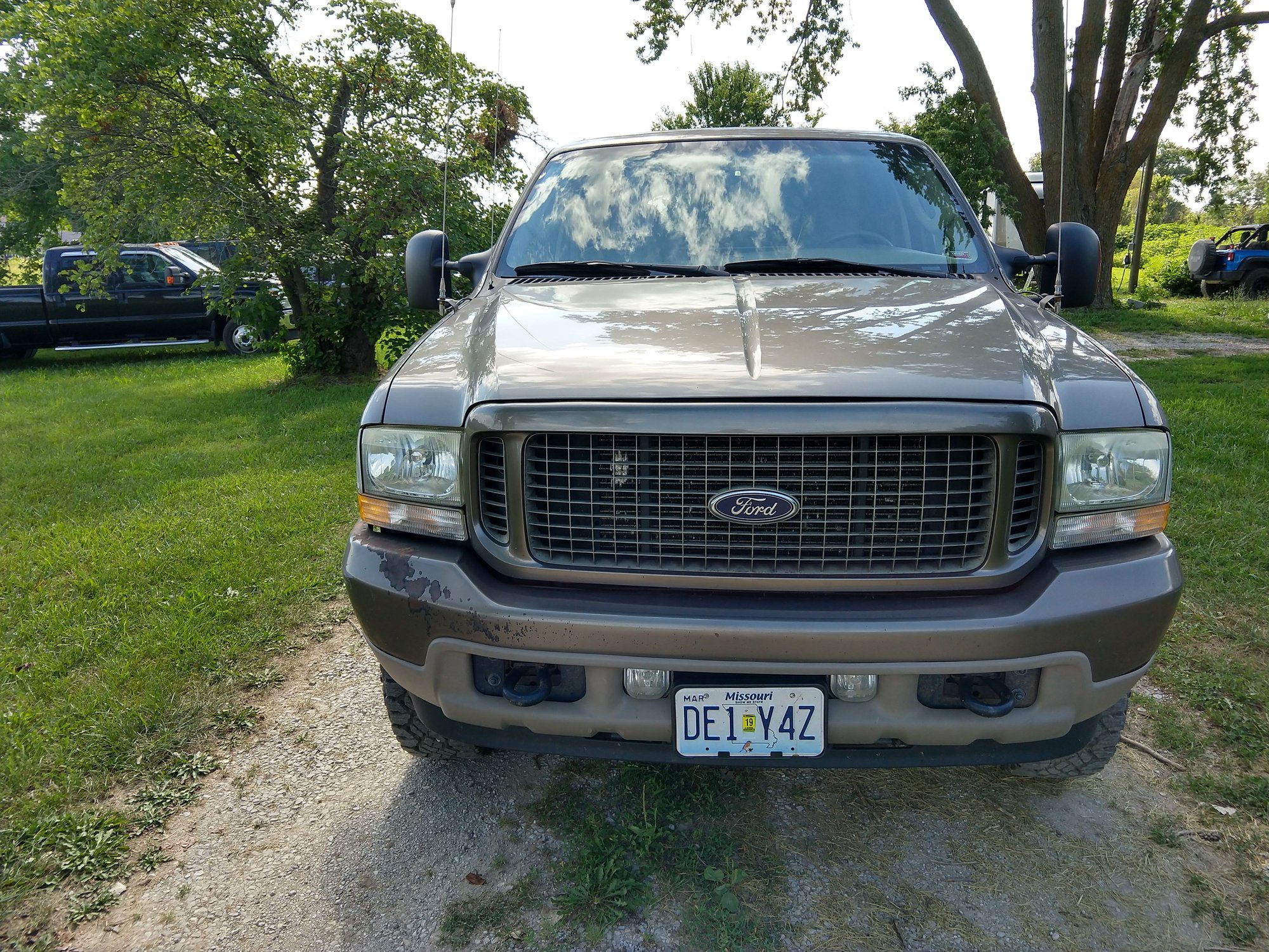 2004 Ford Excursion 4x4 Limited 6.0L diesel with many new parts and ...