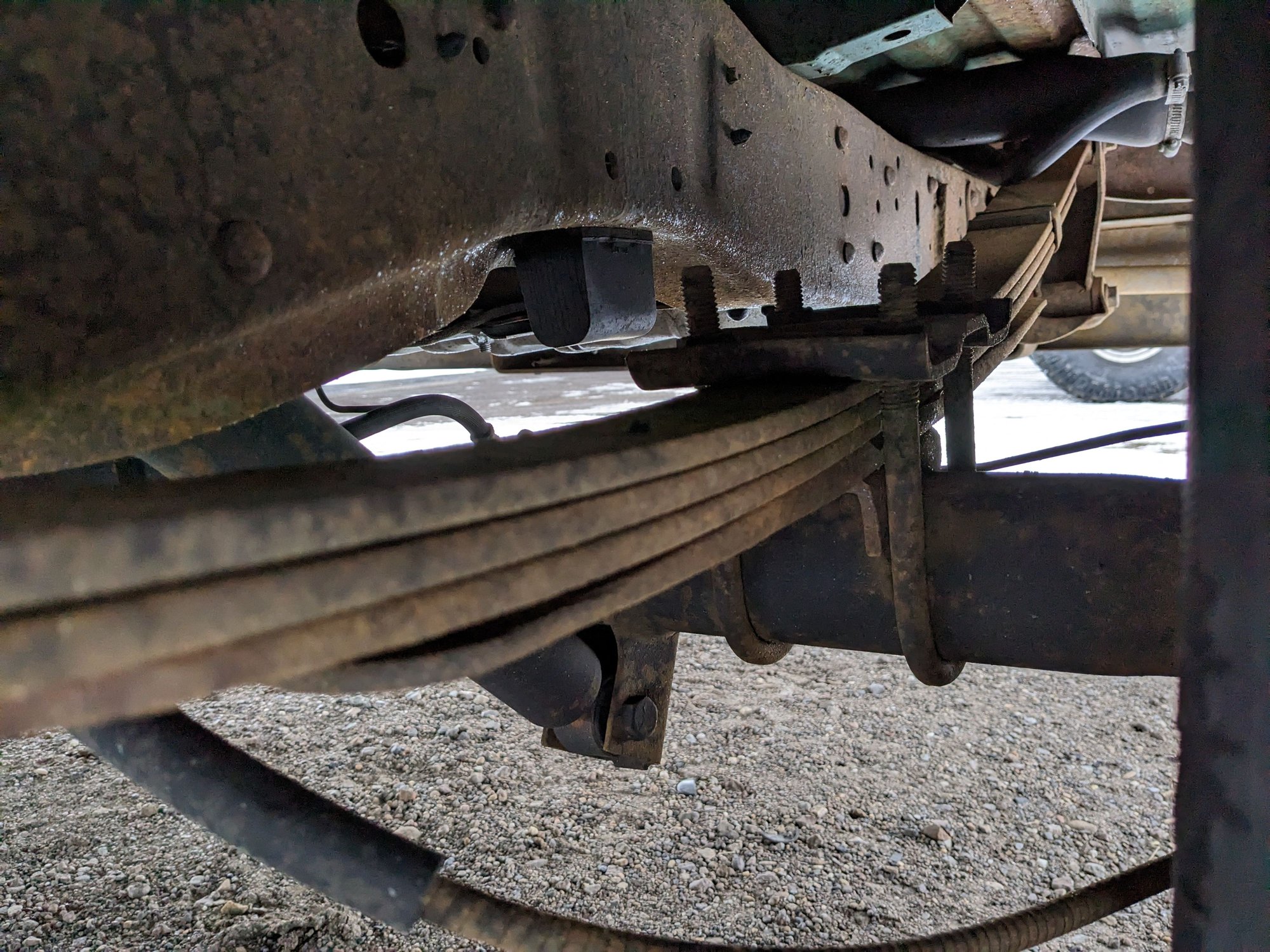 Help ID'ing rear leaf springs - Ford Truck Enthusiasts Forums