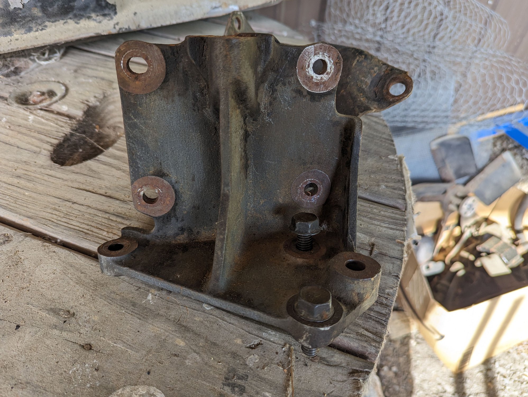 460 AC compressor/bracket - Ford Truck Enthusiasts Forums